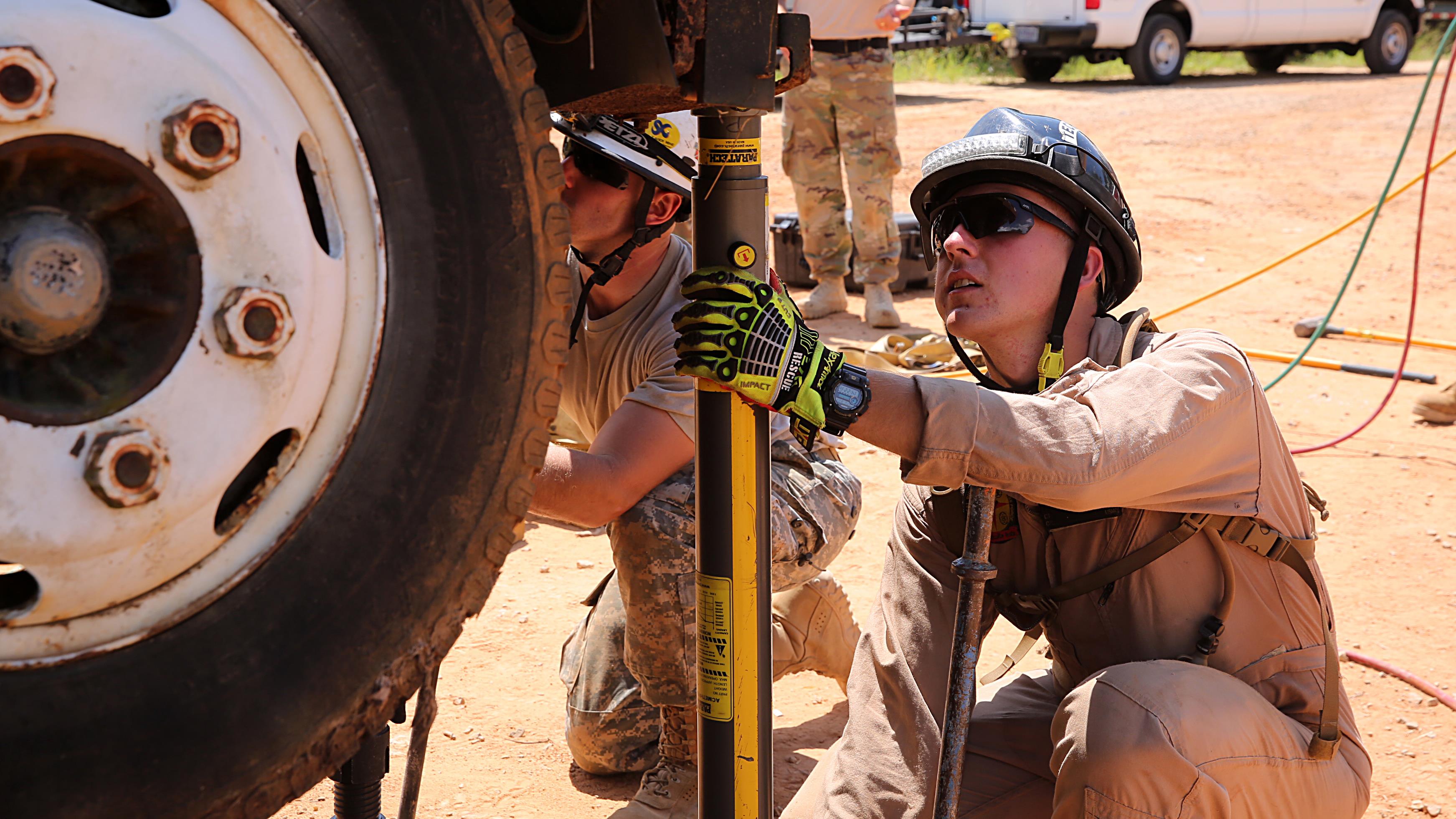 CBIRF Marines, sailors put to the test during Scarlet Response 2016