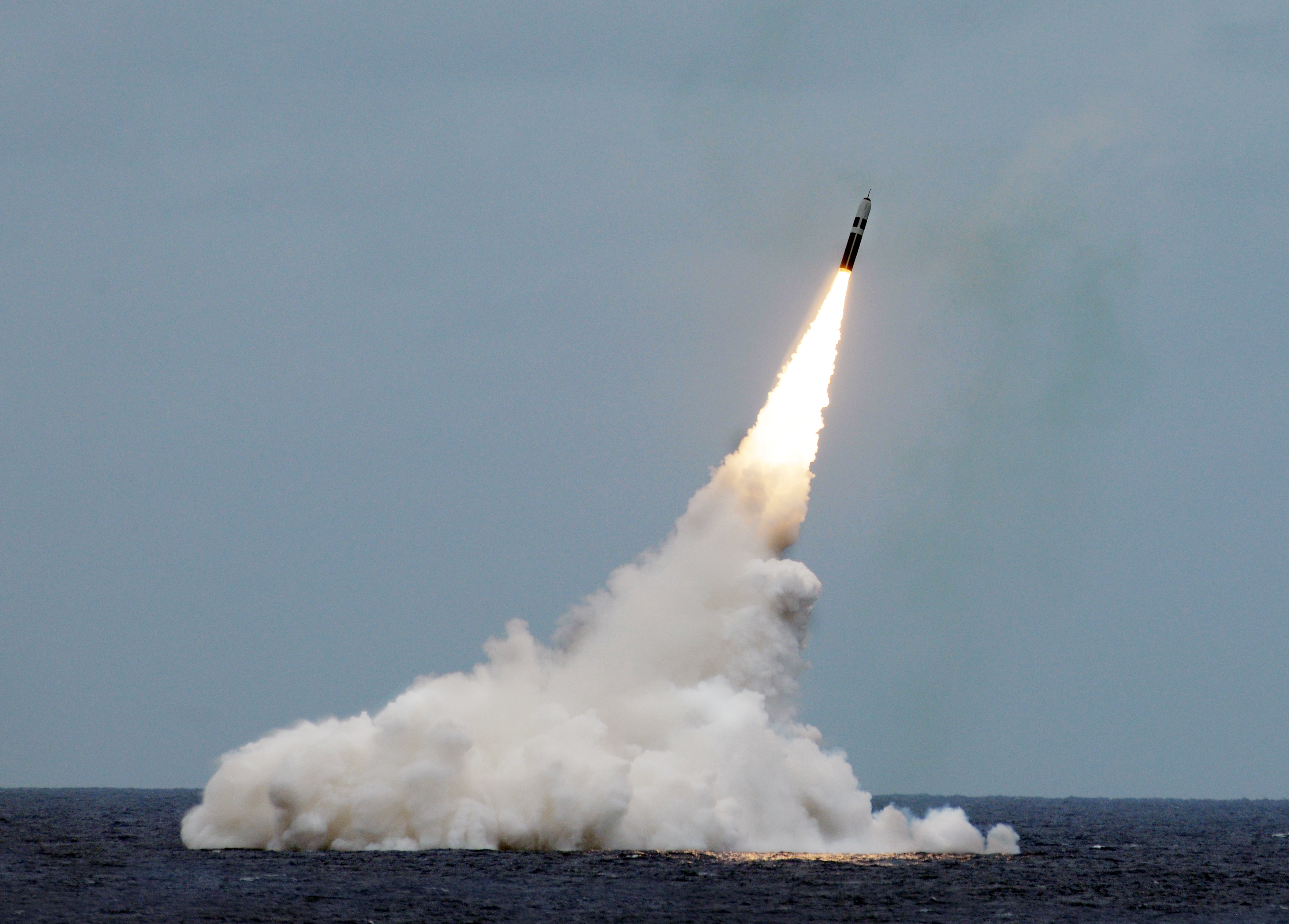 Minuteman III and Trident II D5 Missile Tests Demonstrate Triad ...