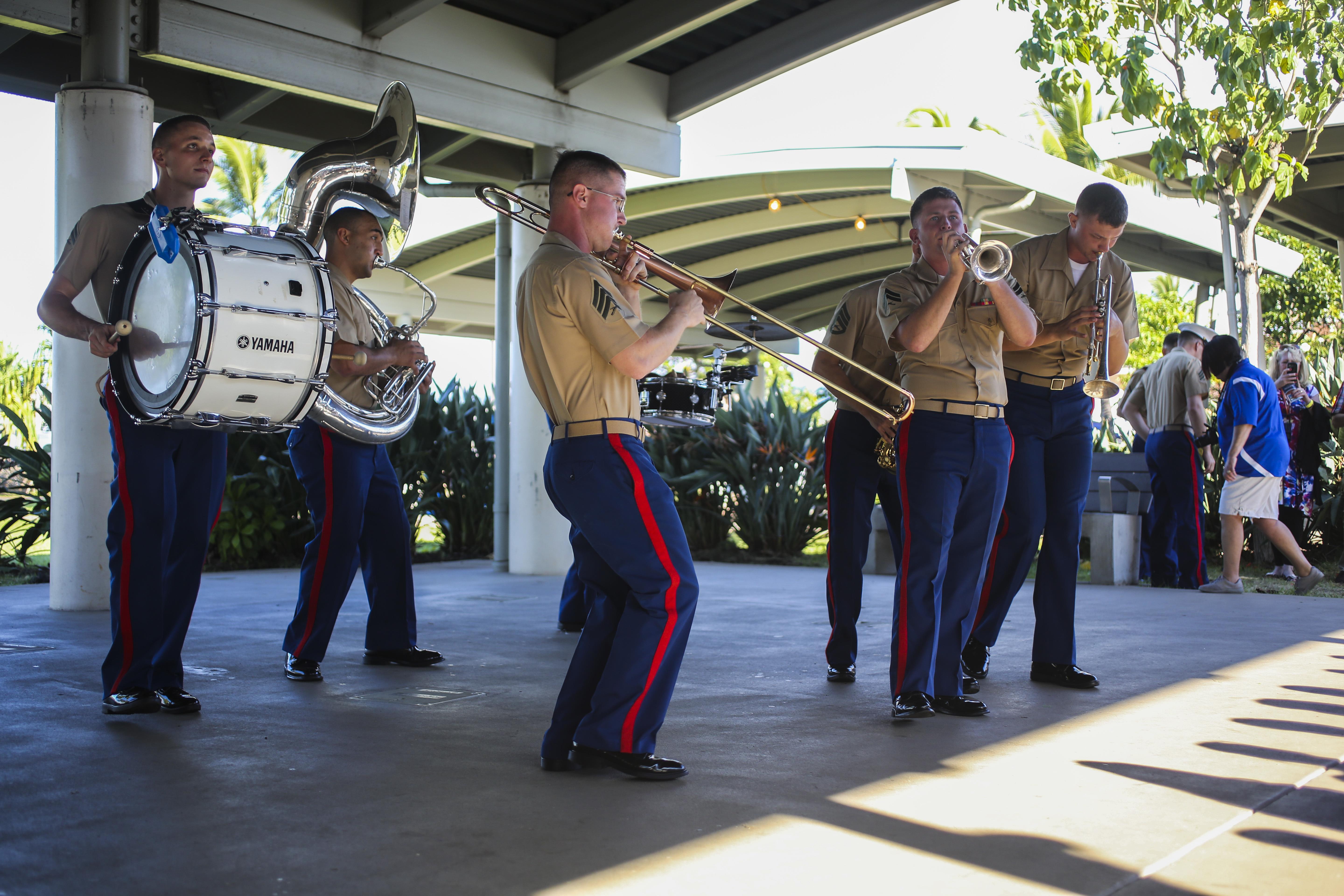 U.S. Marine Corps Forces, Pacific Band plays at the USS Arizona ...