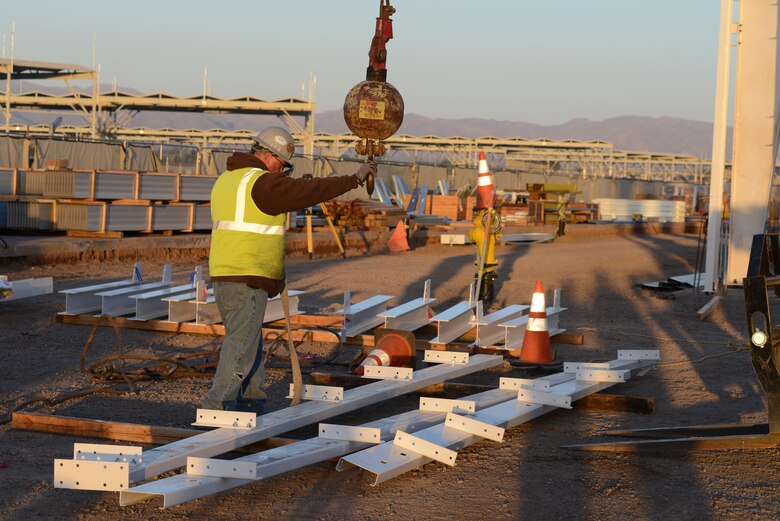 56th CES continues F-35 Hangar Project > Luke Air Force Base > Article ...