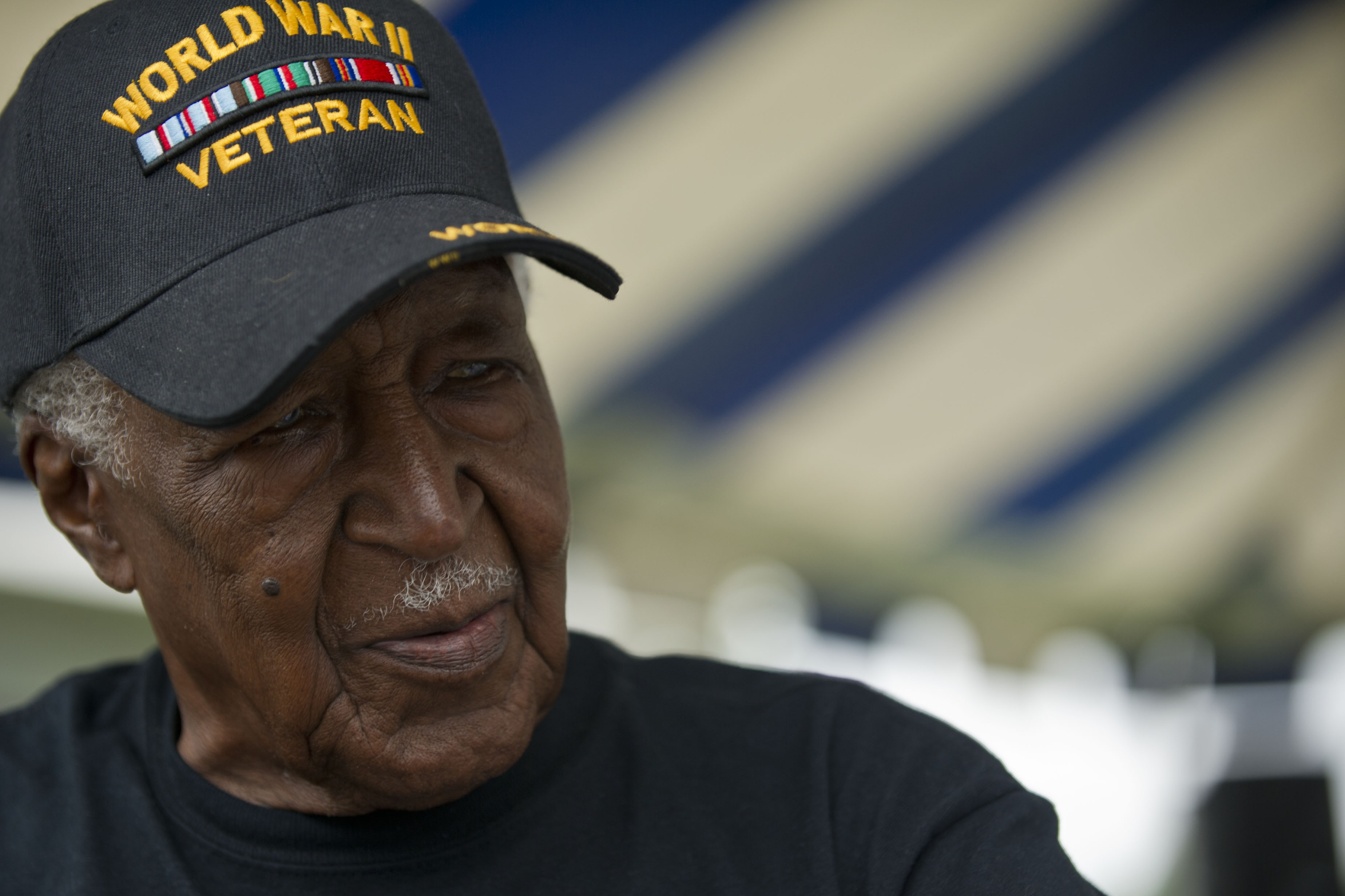 Navy Celebrates Dorie Miller’s Heroics During Pearl Harbor Attack > Air ...