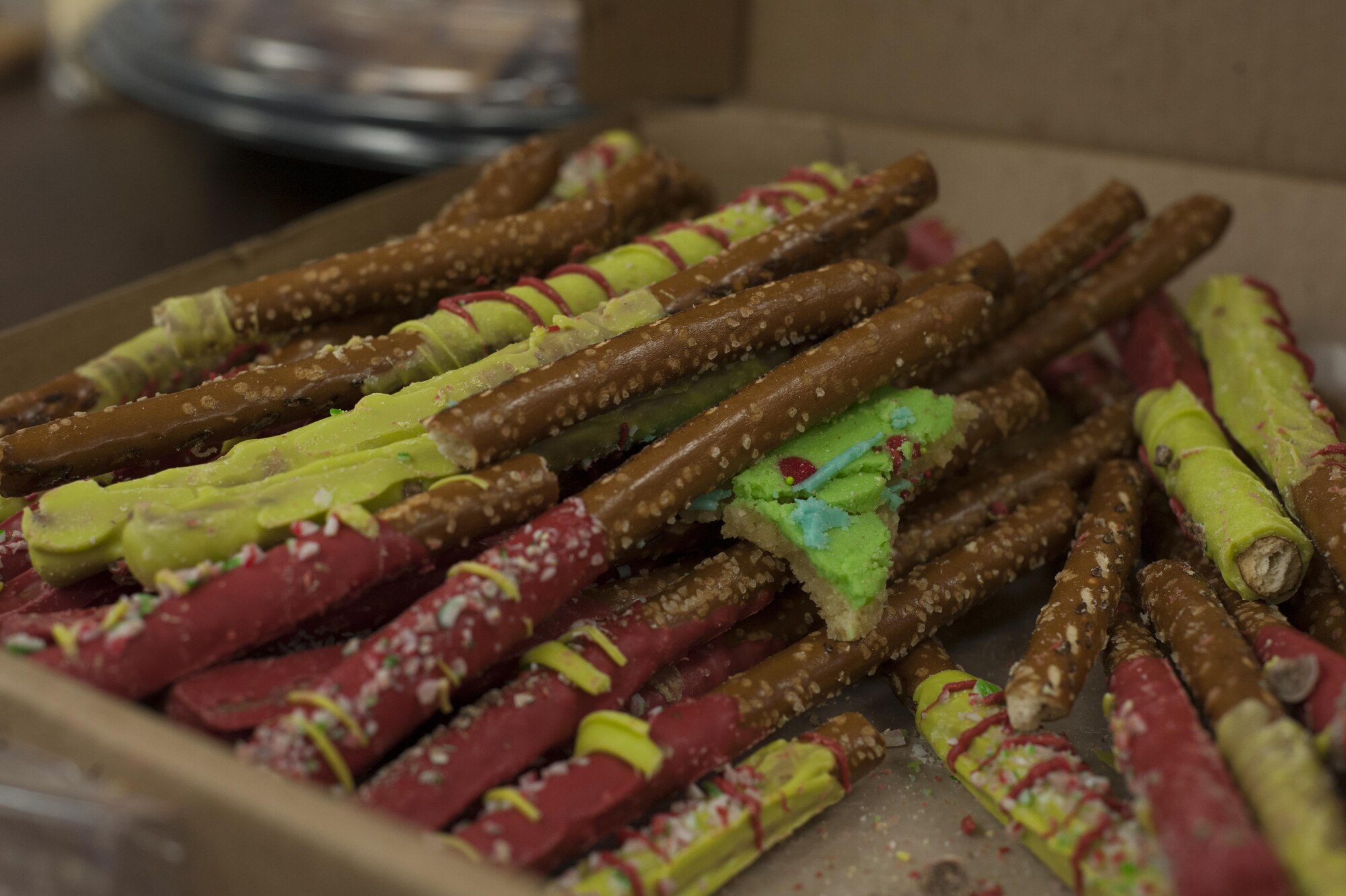 Spreading holiday cheer, one cookie at a time > Dyess Air Force Base ...