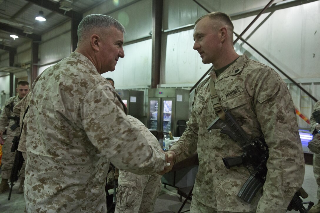 ACMC Visits CENTCOM