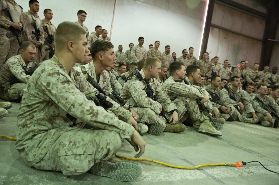 ACMC Visits CENTCOM