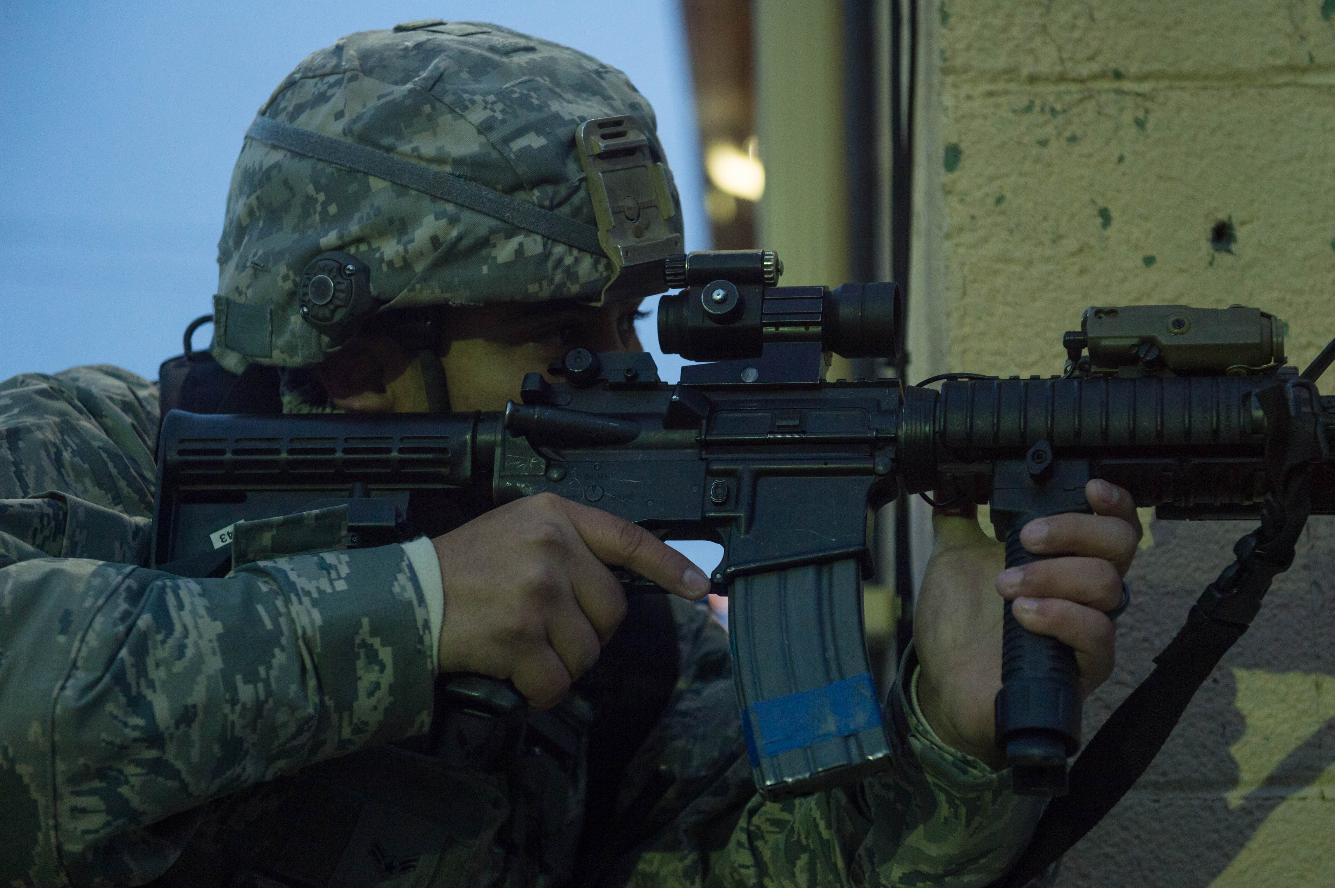 Services work together: Operation Resolute Endeavor II > Joint Base ...