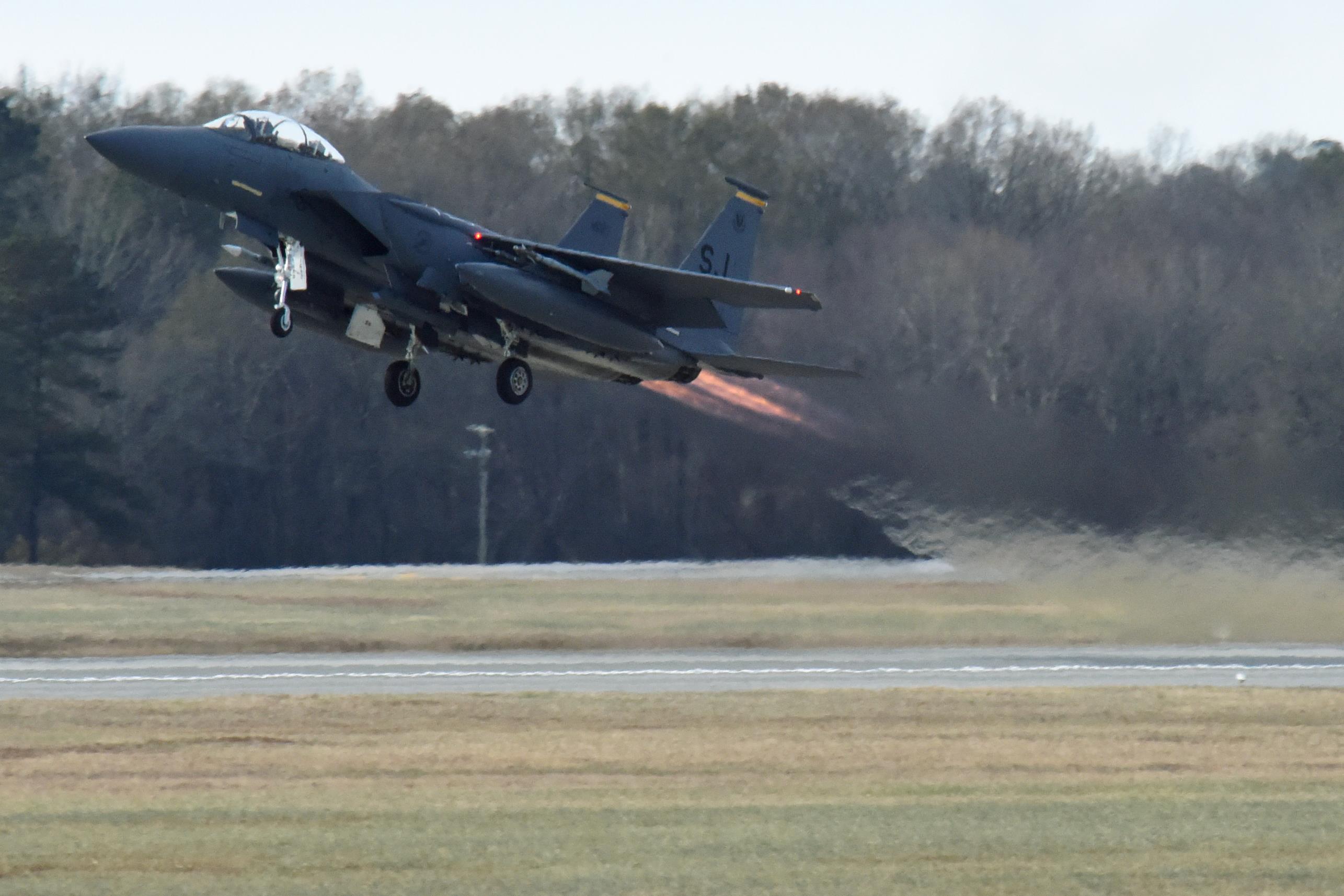 Razor Talon takes flight > Seymour Johnson Air Force Base > Article Display