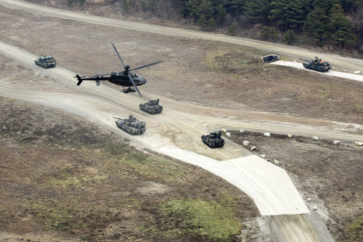 'Dreadnaught' Battalion Takes Home Lessons from Korean Gunnery Exercise ...