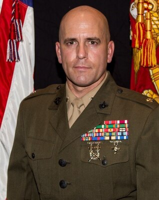 Lieutenant Colonel Thomas J. Cunningham > 1st Marine Division > Leaders