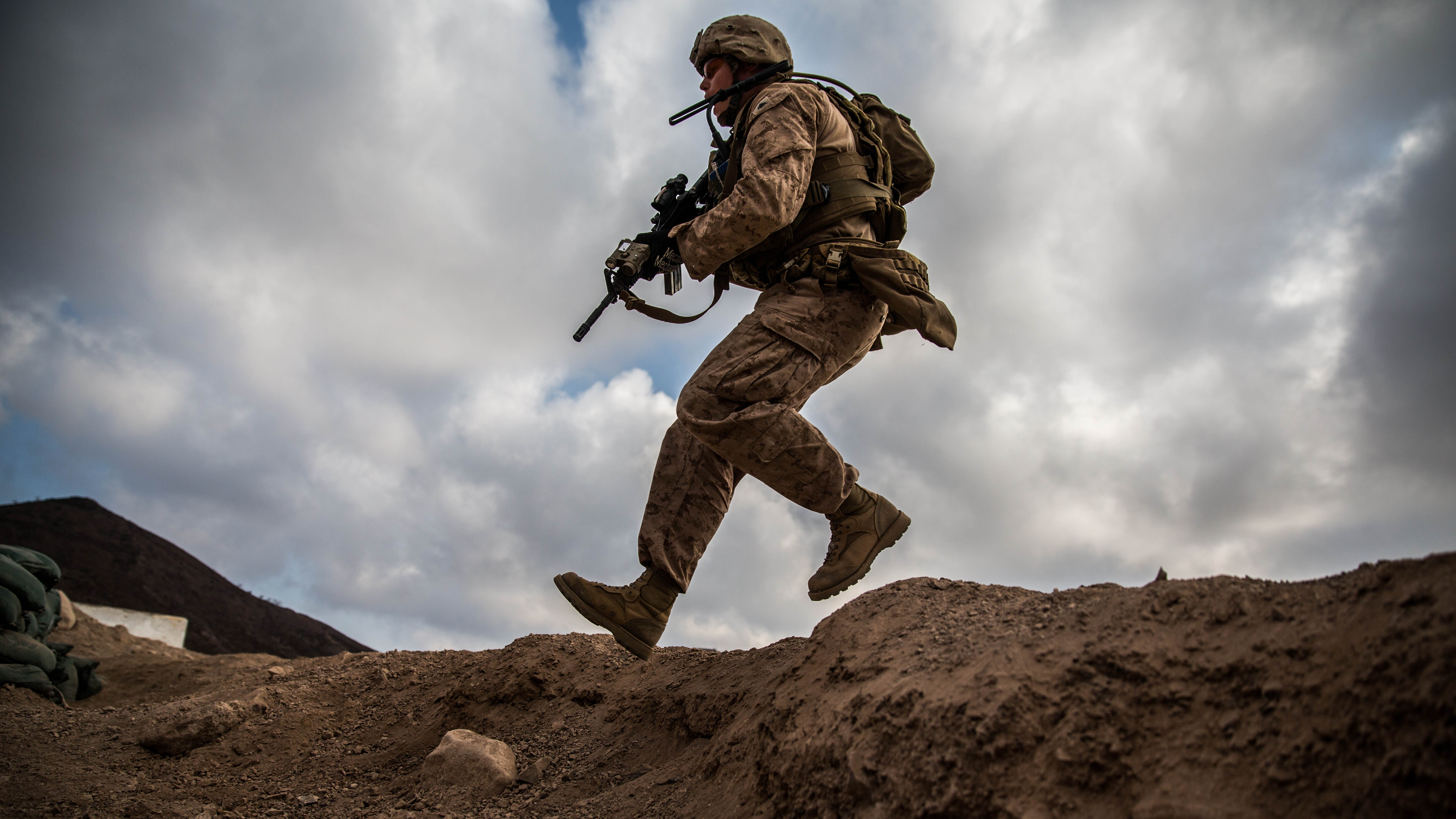 Exercise Alligator Dagger