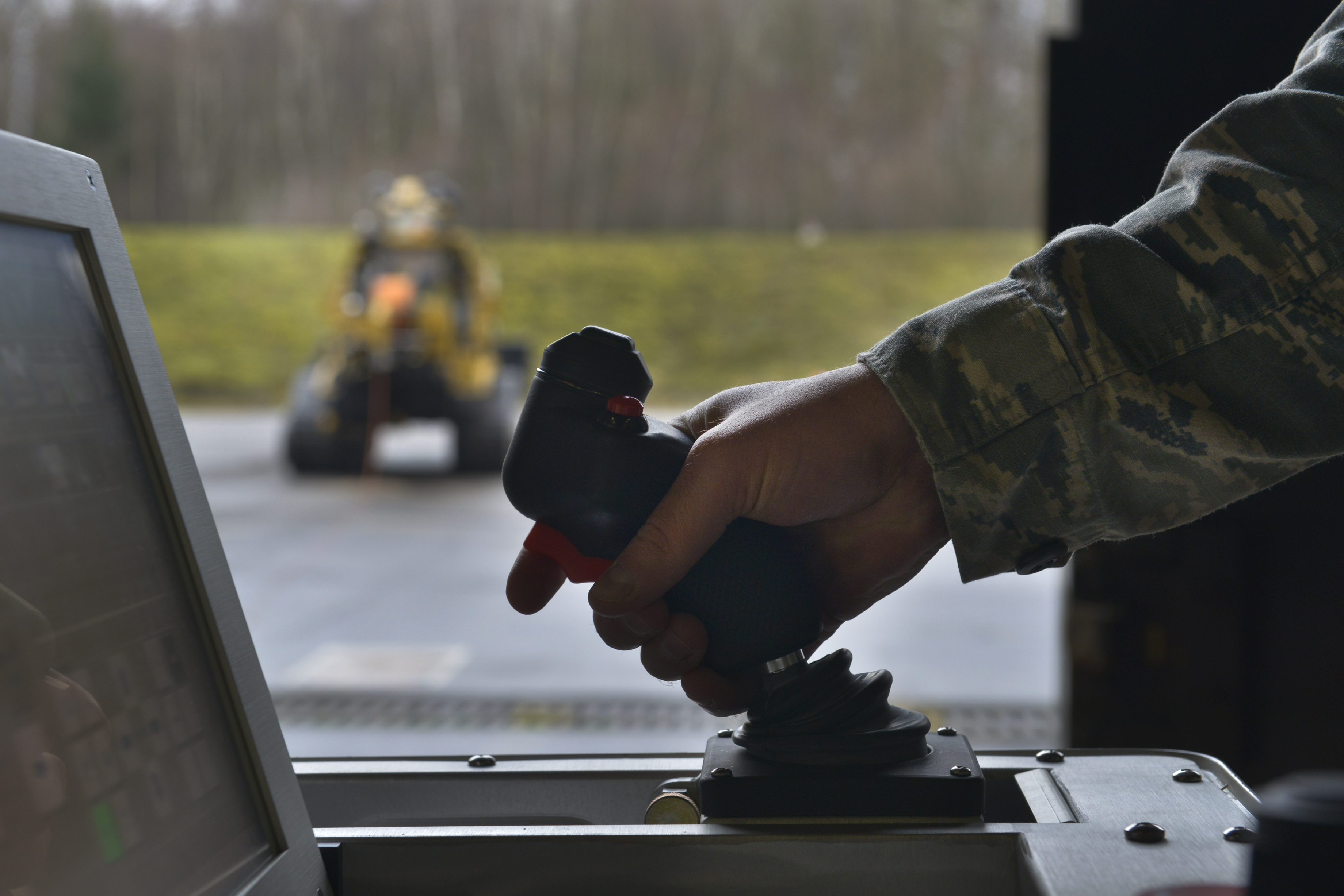 ARTS and craft: EOD test new remote-controlled vehicle > Ramstein Air ...