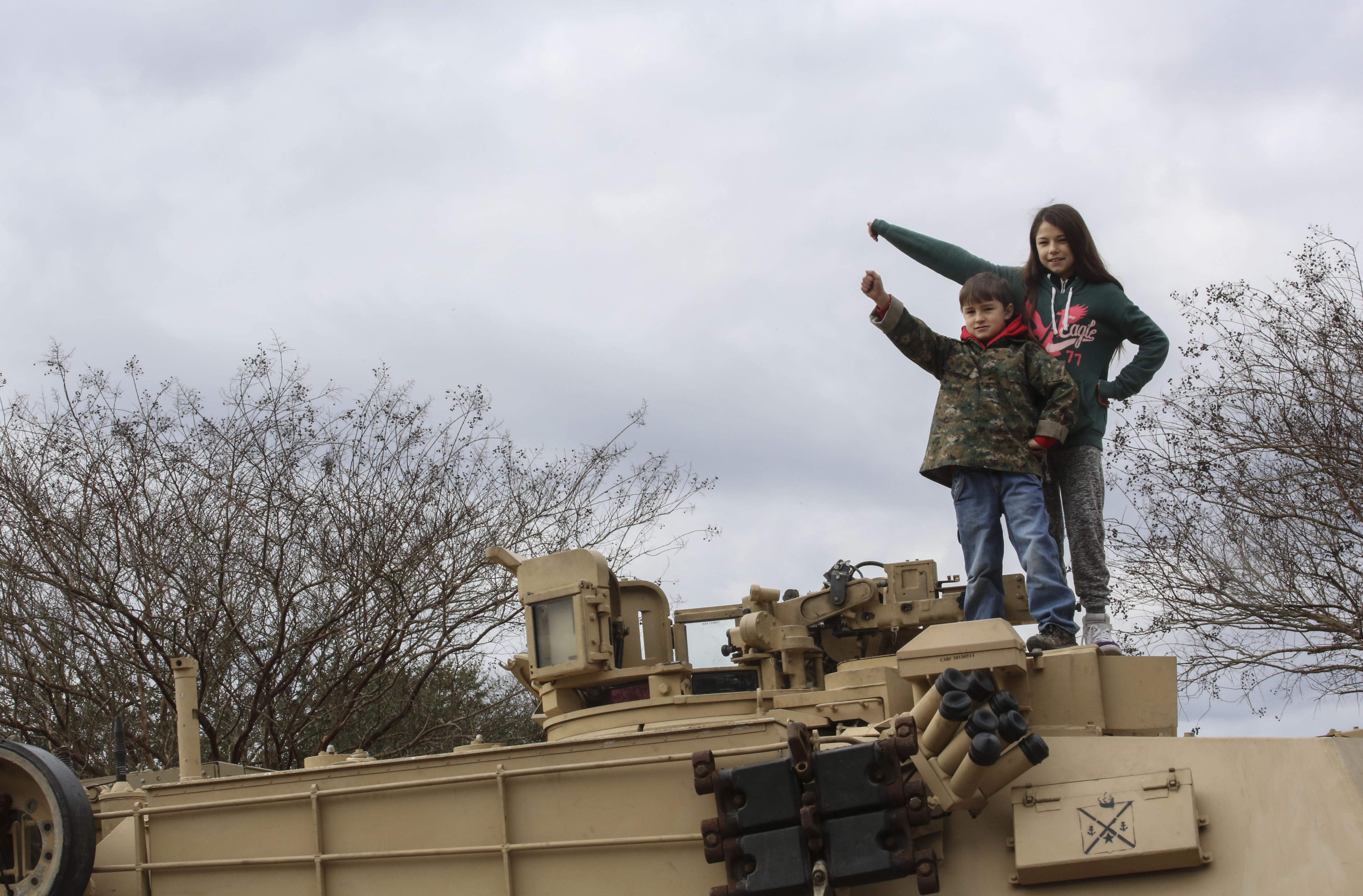 2nd Marine Division honored, community thanked for 75 faithful years ...