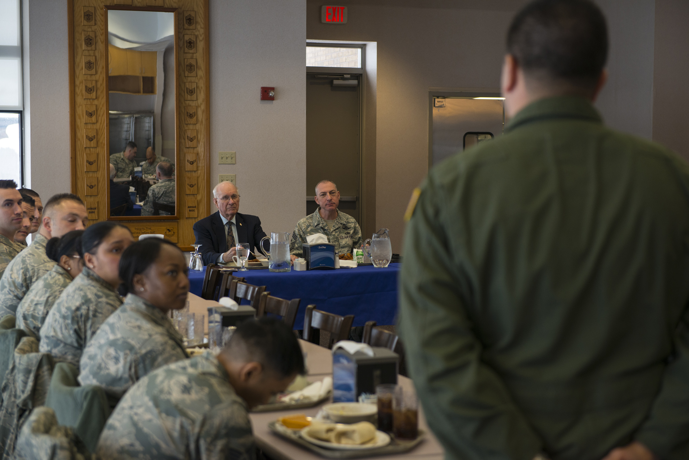 8th CMSAF visits JB MDL, shares perspective with Airmen > Air Mobility ...