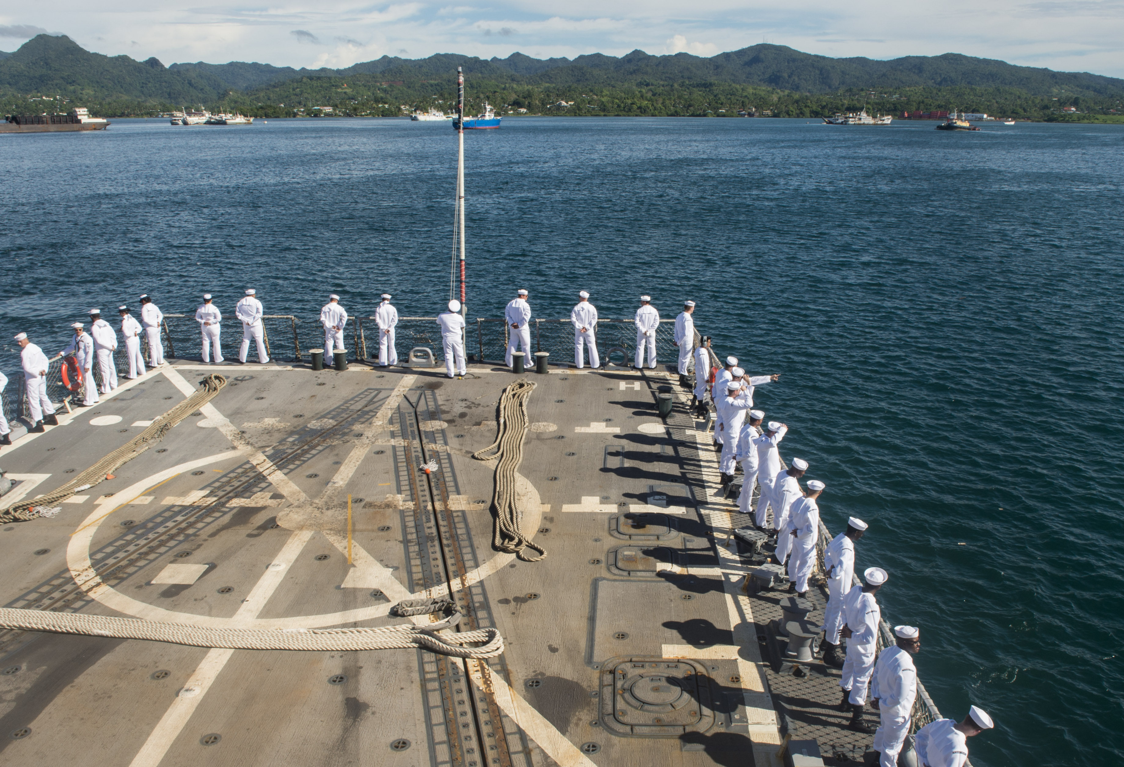 USS William P Lawrence, First US Navy Warship to Visit Fiji in 10 Years ...