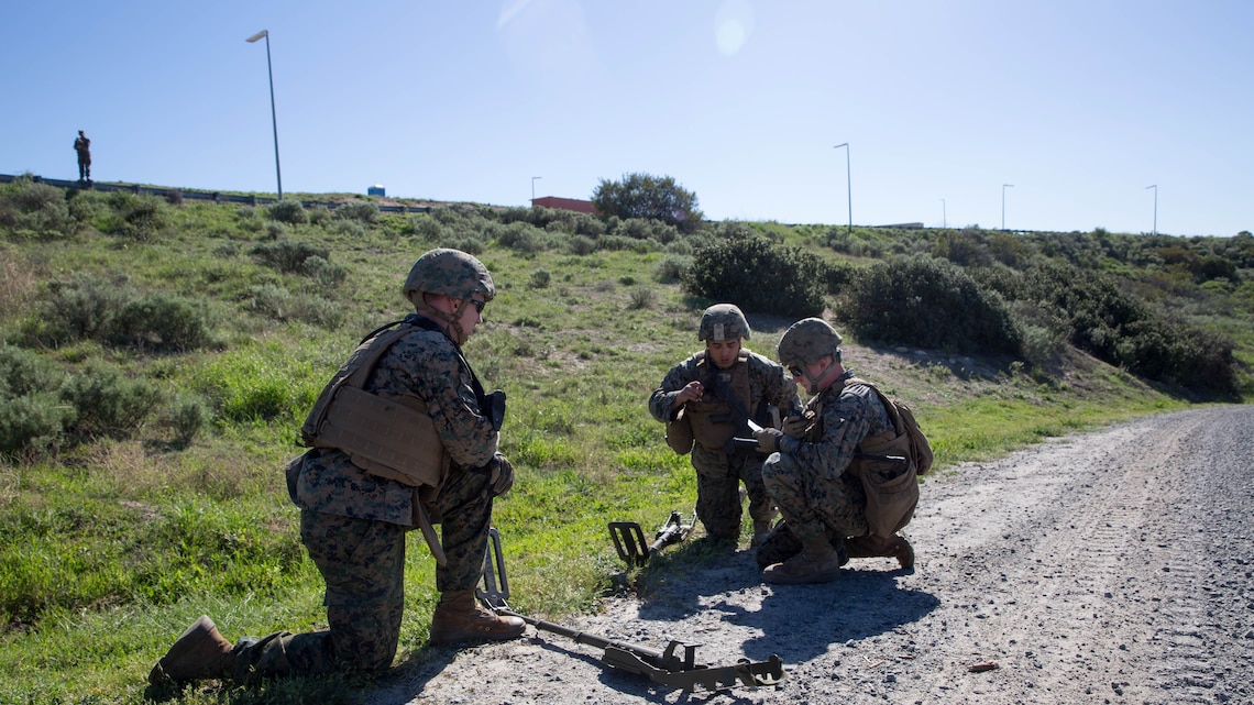 Marine Corps Engineer School tests new counter-IED course > United ...