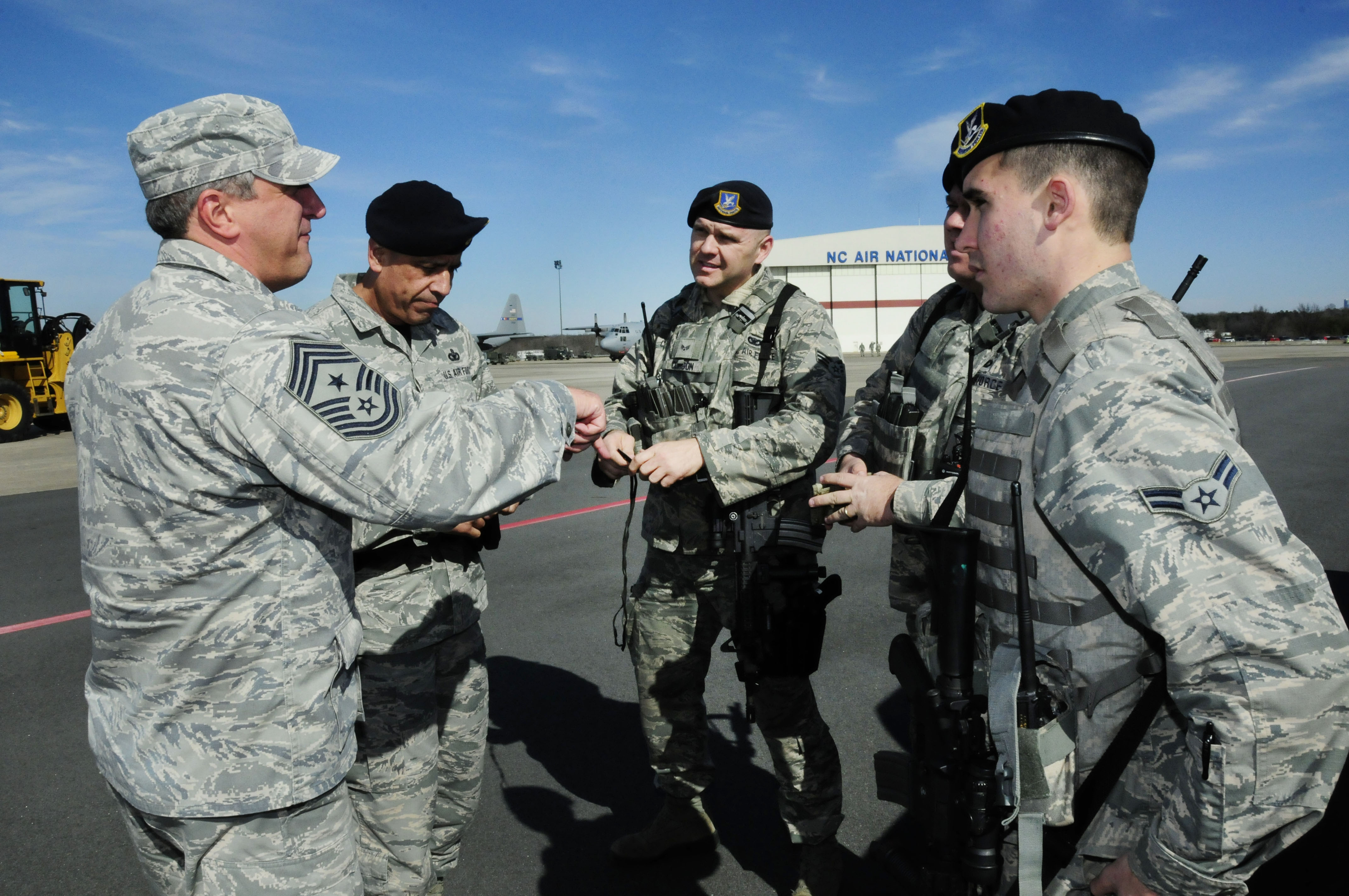 New command chief brings inspiration to 145th Airlift Wing > NC Air ...