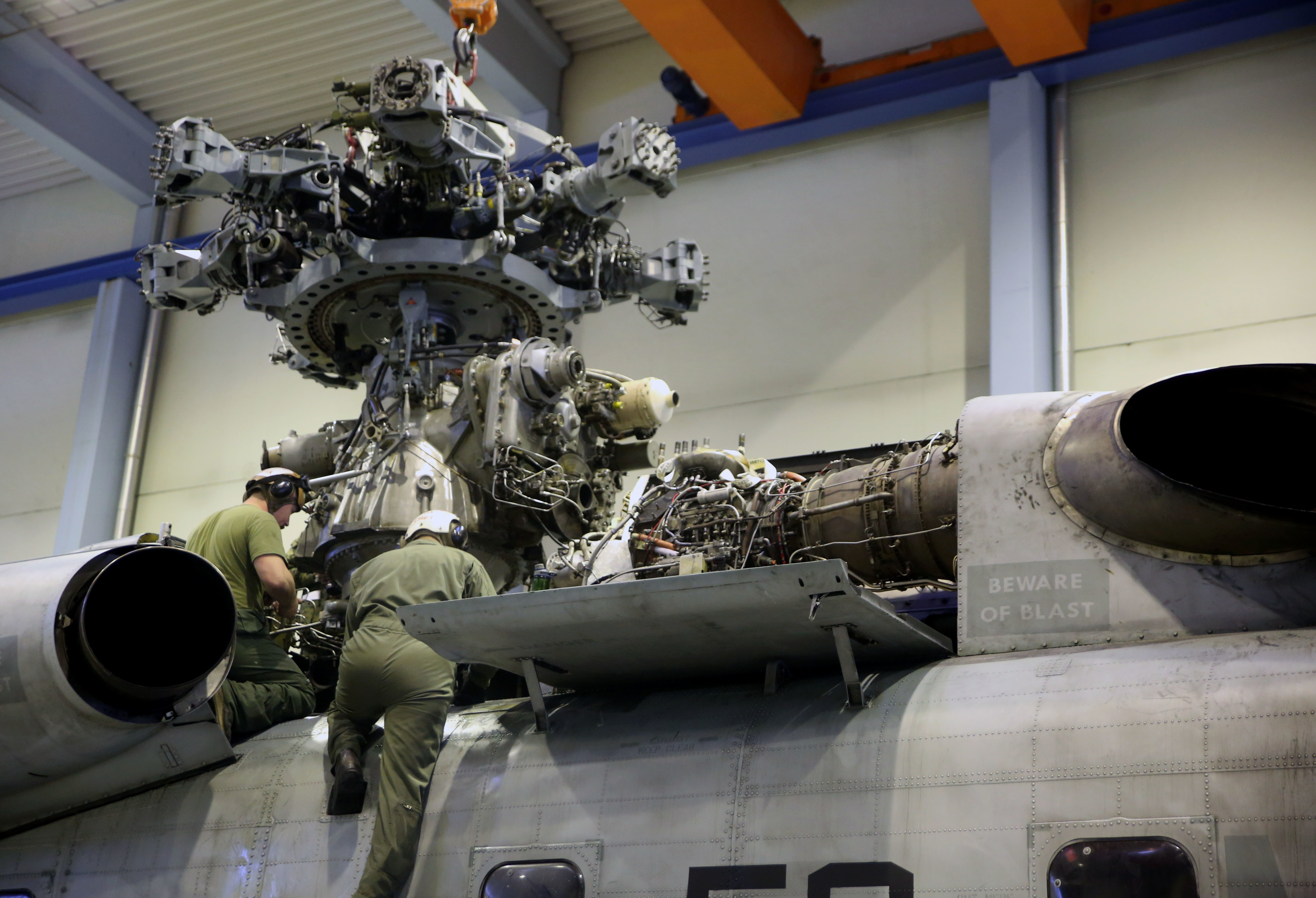 Condors’ heavy helicopters lift Cold Response air support capabilities ...