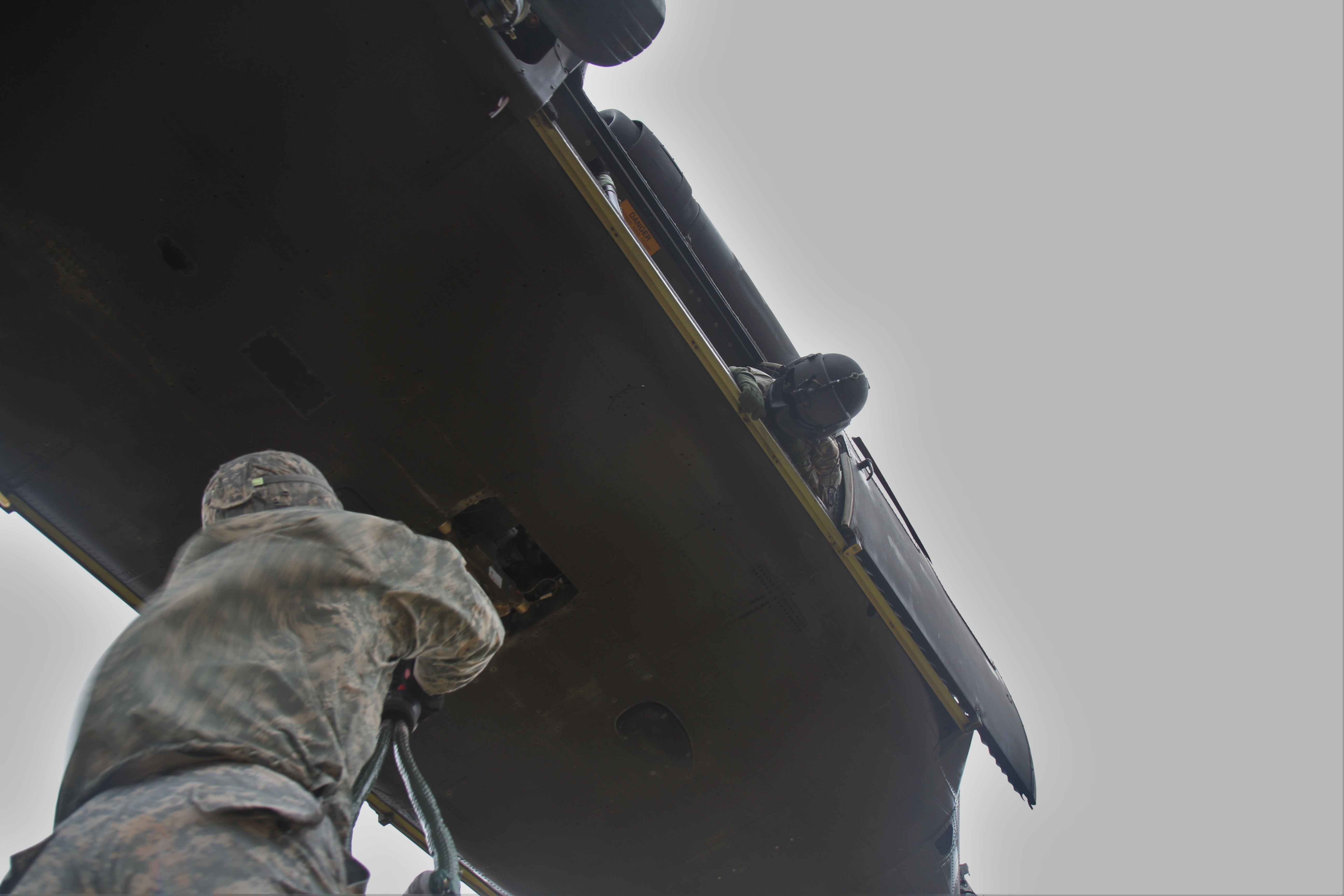 Preparing for Sling-load | U.S. Department of War