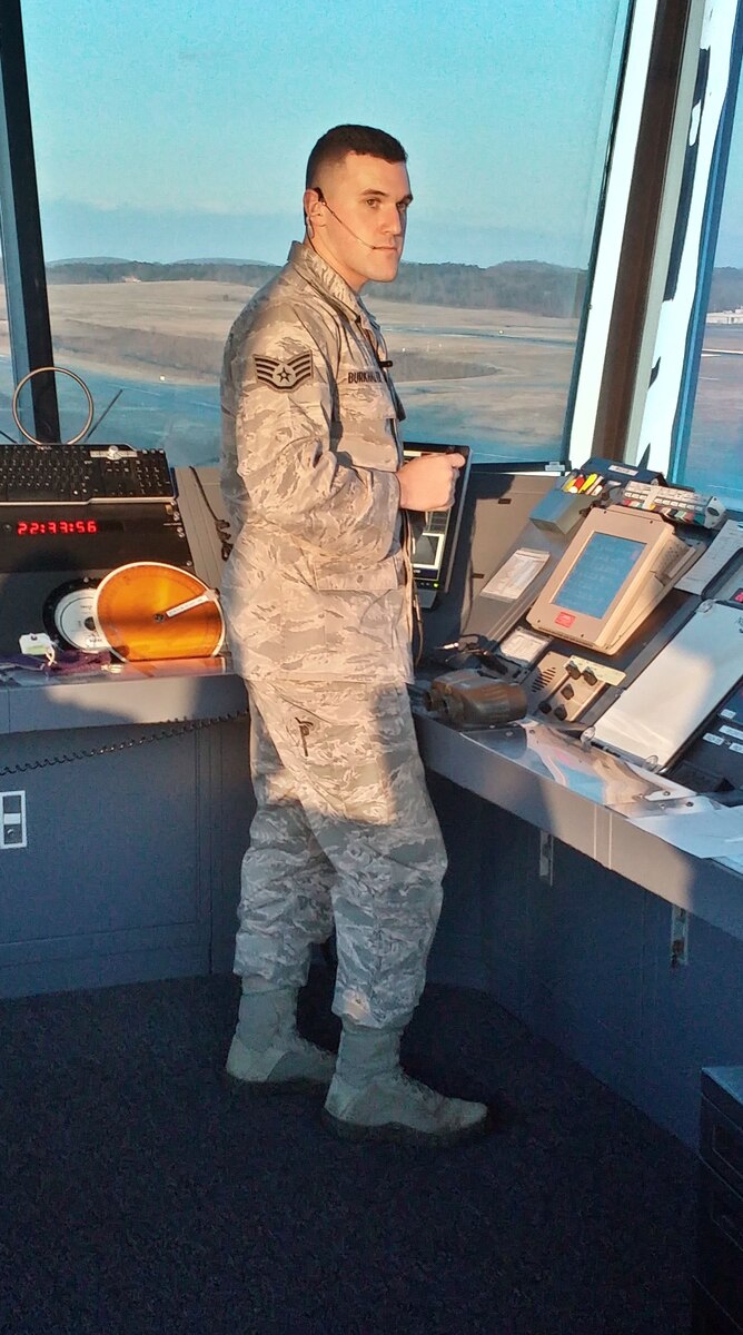 235th ATCS Airman named ANG Air Traffic Controller of the Year > NC Air ...