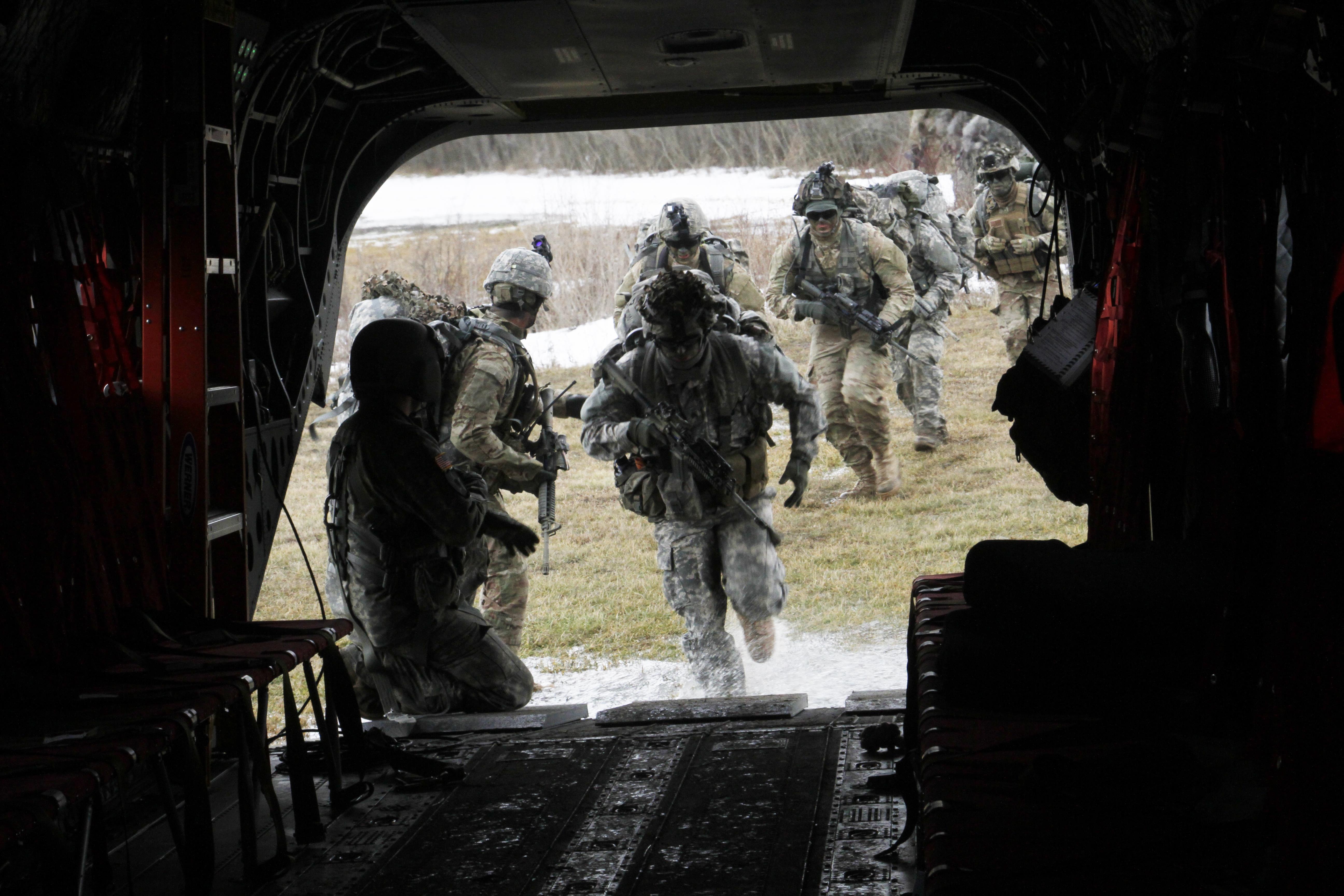 New York Army National Guard cavalrymen and aviators team up for ...