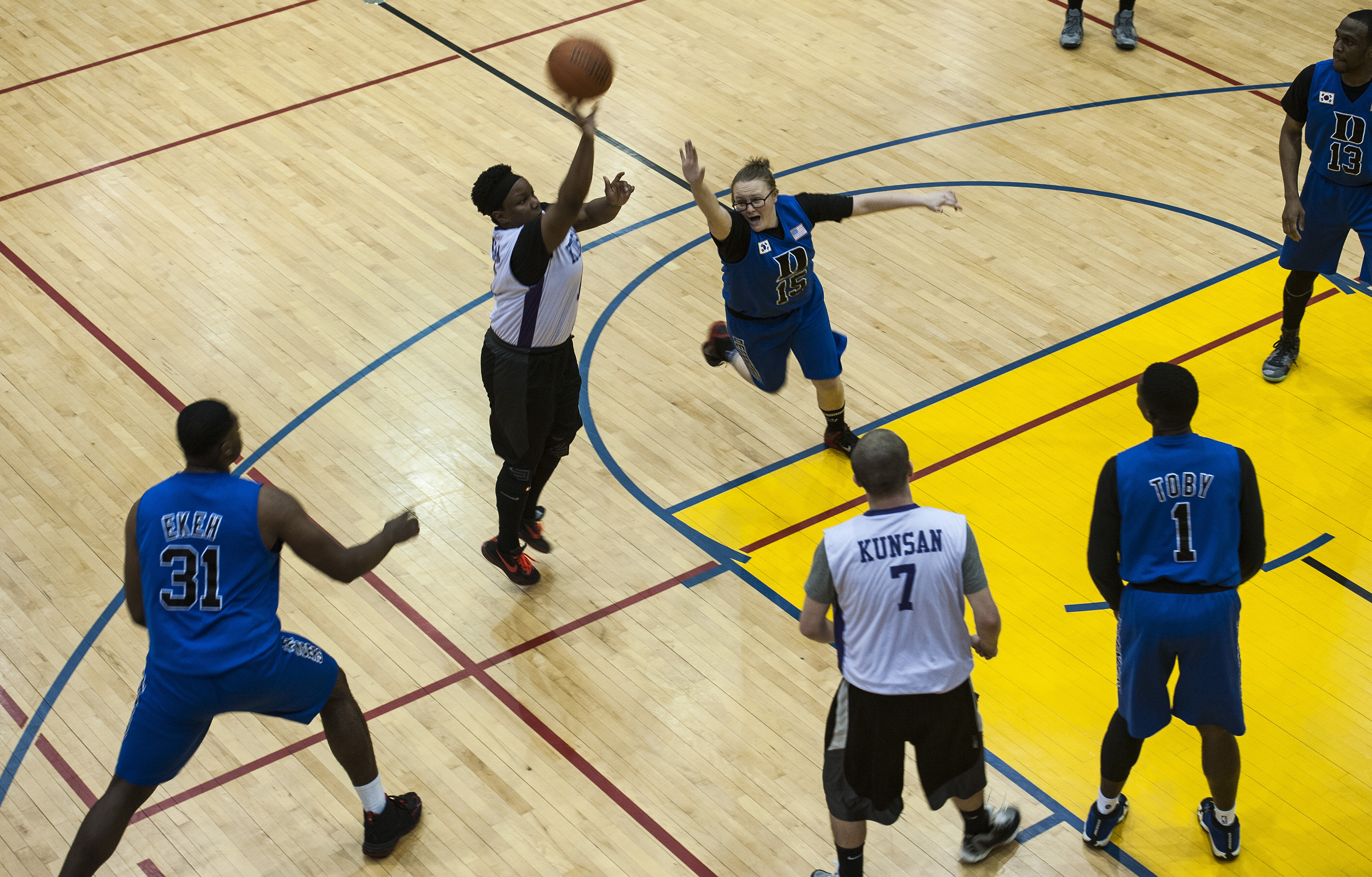 Defenders take intramural basketball championship > Kunsan Air Base ...
