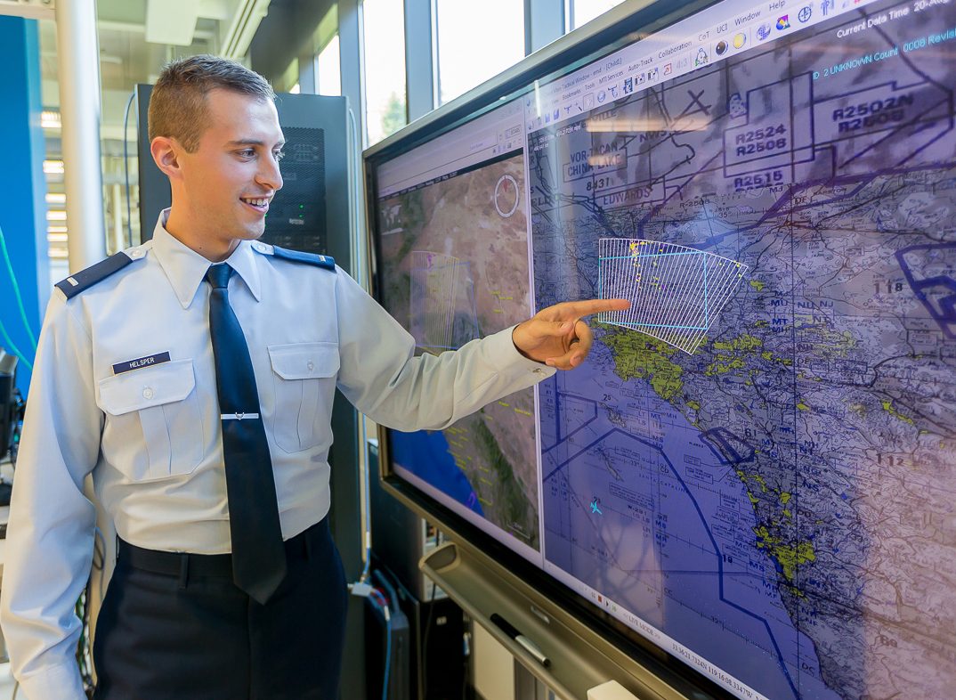 Recapitalizing JSTARS: the BMC2 suite > Air Force Materiel Command ...