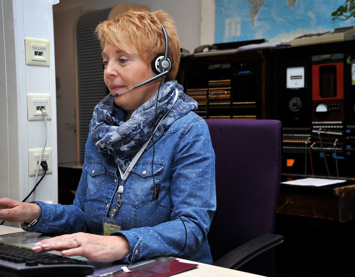 USAFE switchboard operators connect, assist globally > Ramstein Air ...