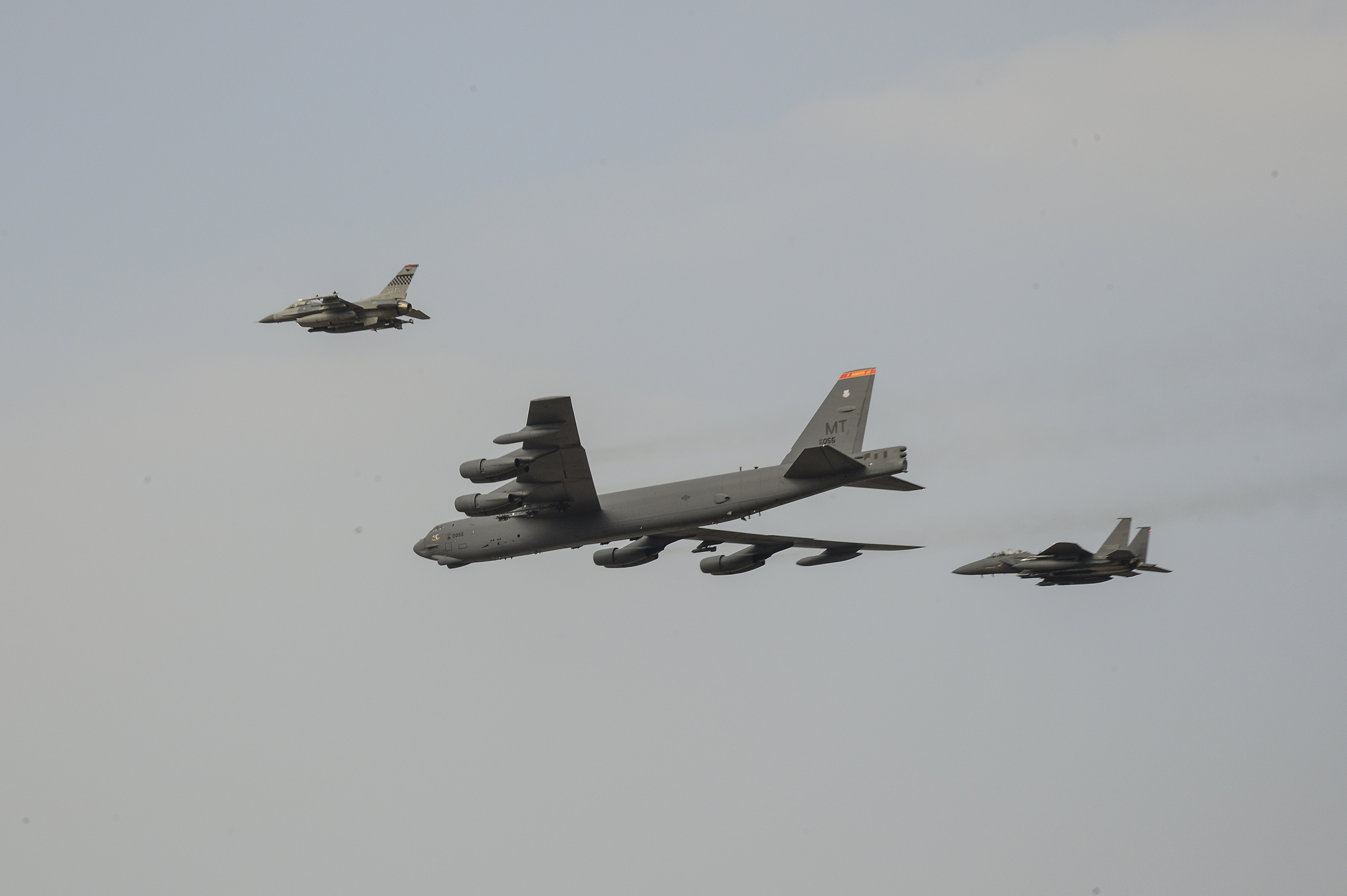 ROK/US Alliance aircraft conduct extended deterrence mission > Seventh ...