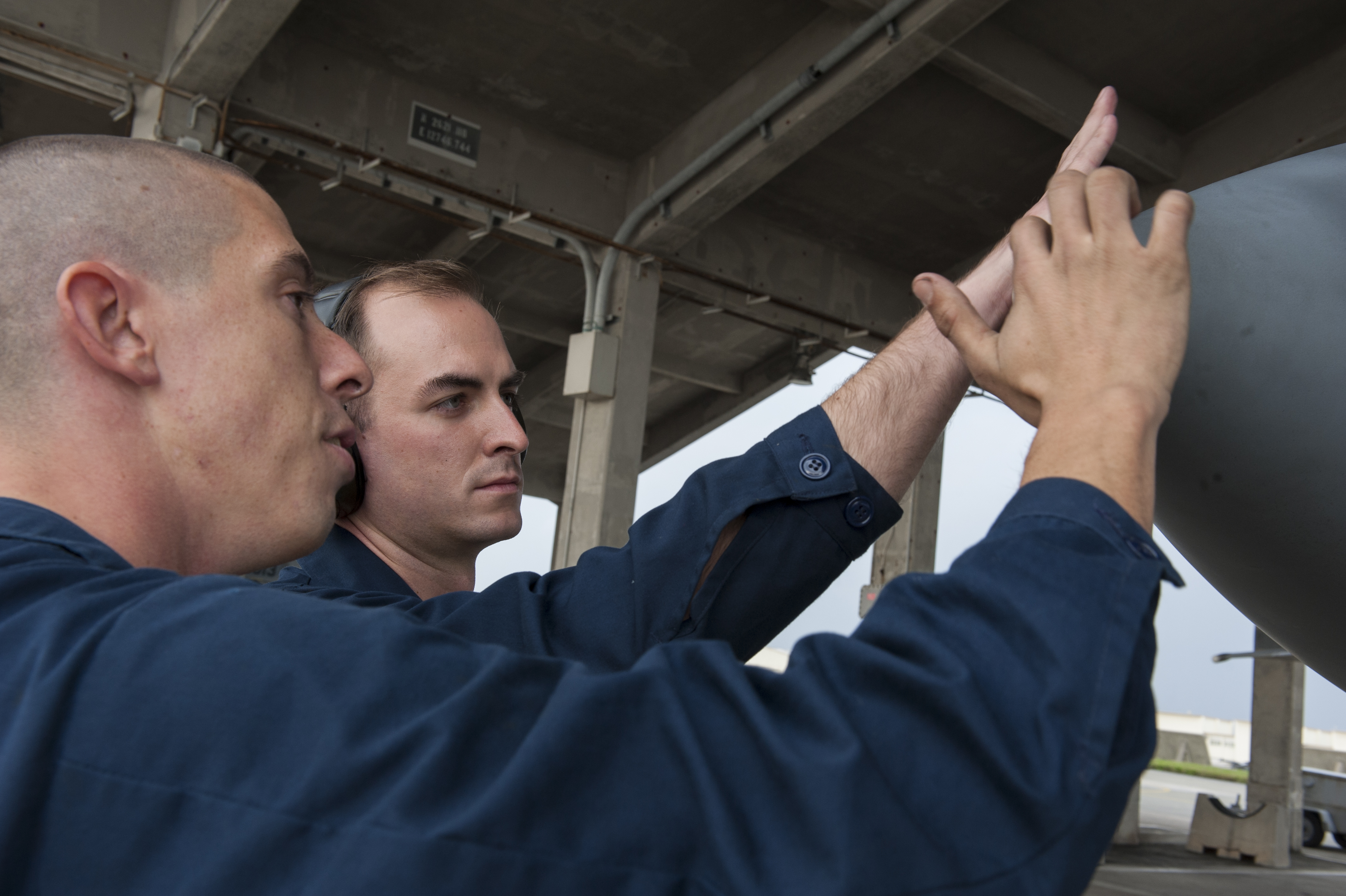 44th AMU crew chiefs keep F-15s flying > Kadena Air Base > News