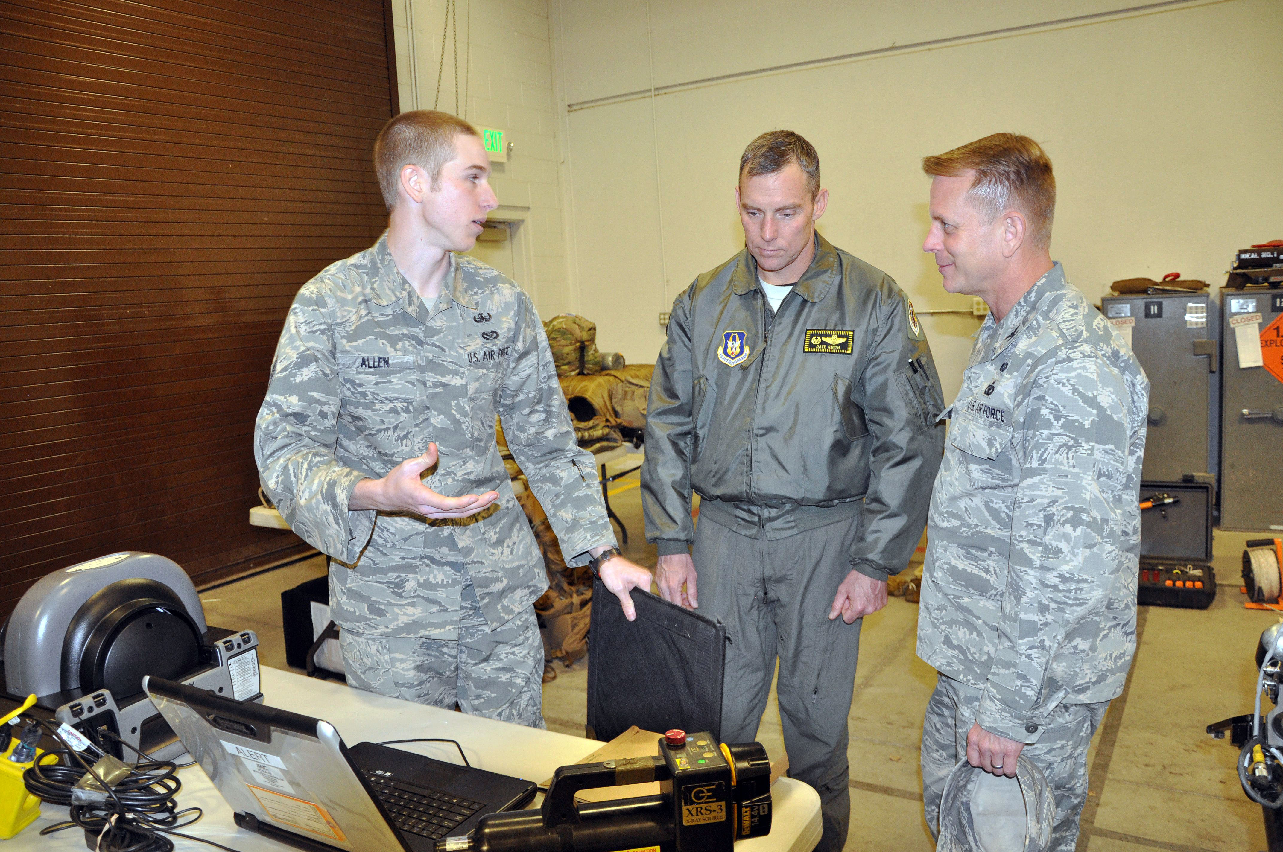 Wing leaders learn basics of EOD > 419th Fighter Wing > News