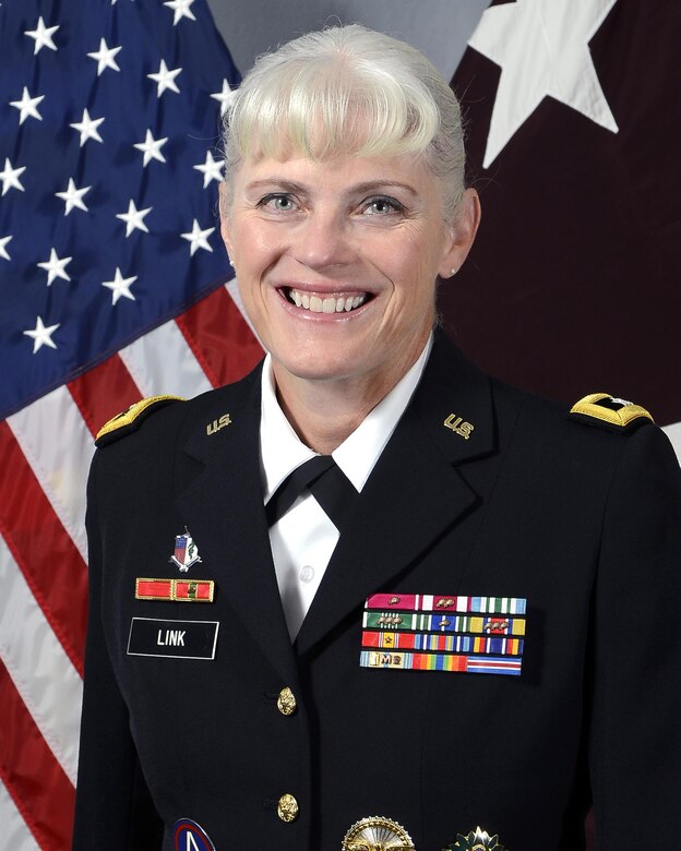 Major General Mary E. Link > U.S. Army Reserve > Article View