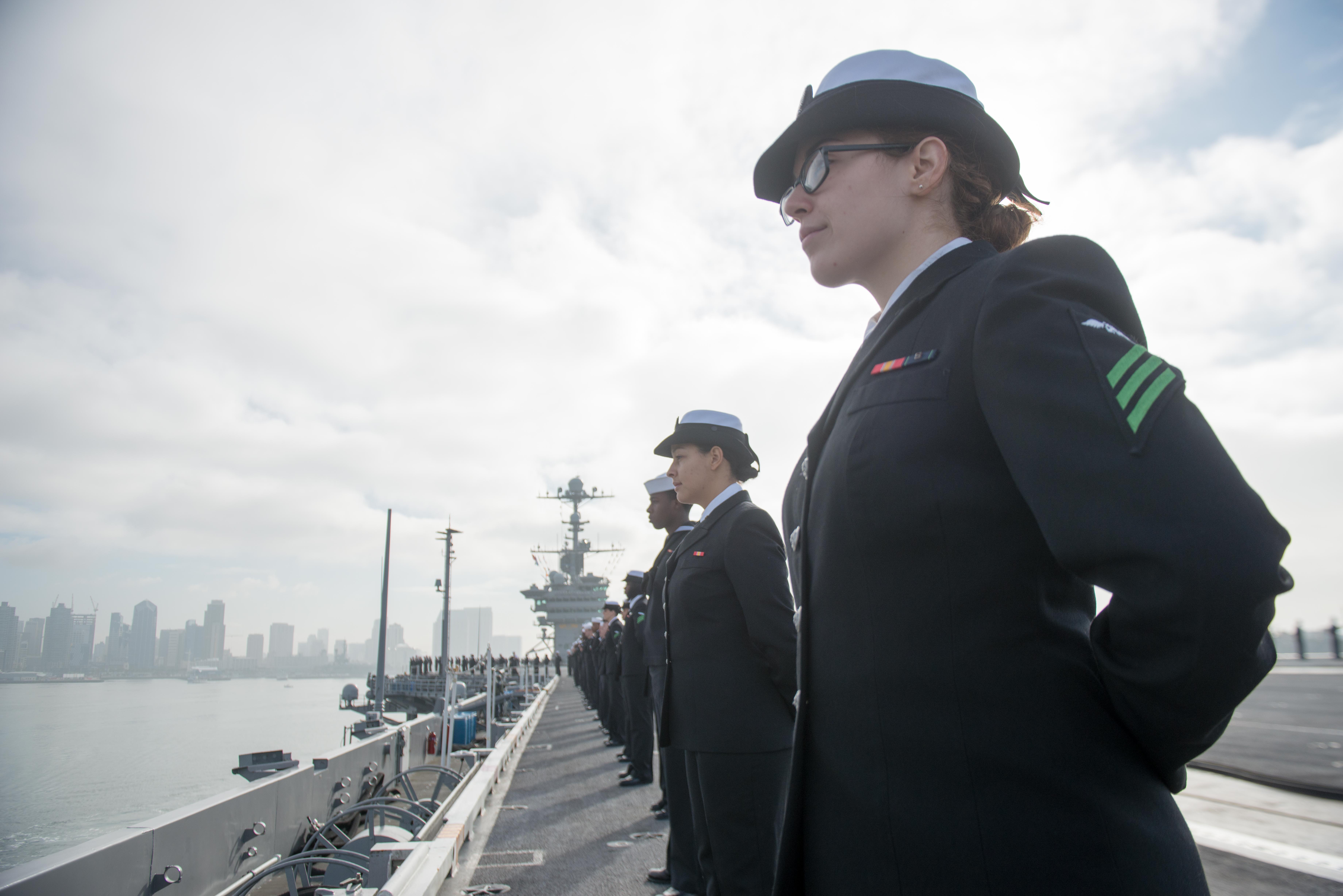 Secretary of the Navy, Secretary of Agriculture Launch Great Green ...