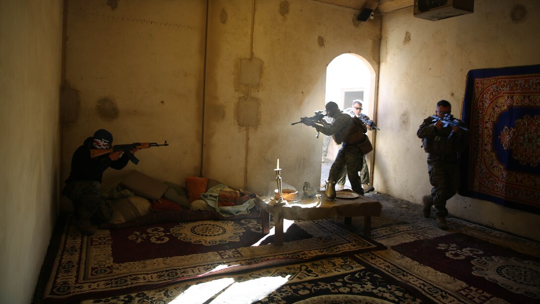 More tools for the toolbox, Raid Leaders Course teaches Marines urban ...