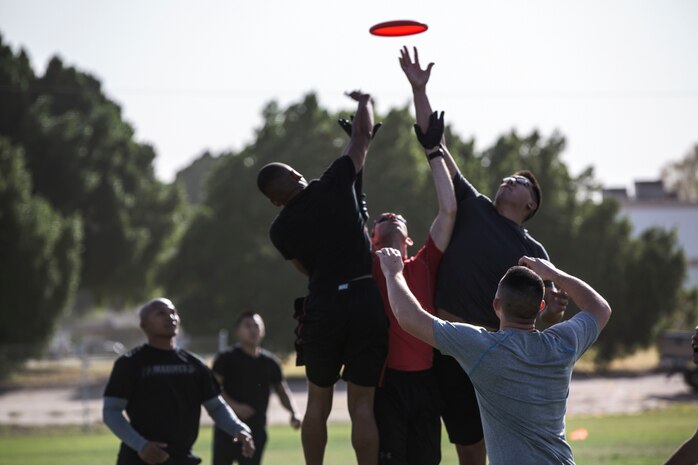 MCAS Yuma H&HS Marines Participate in Unit Sports Day