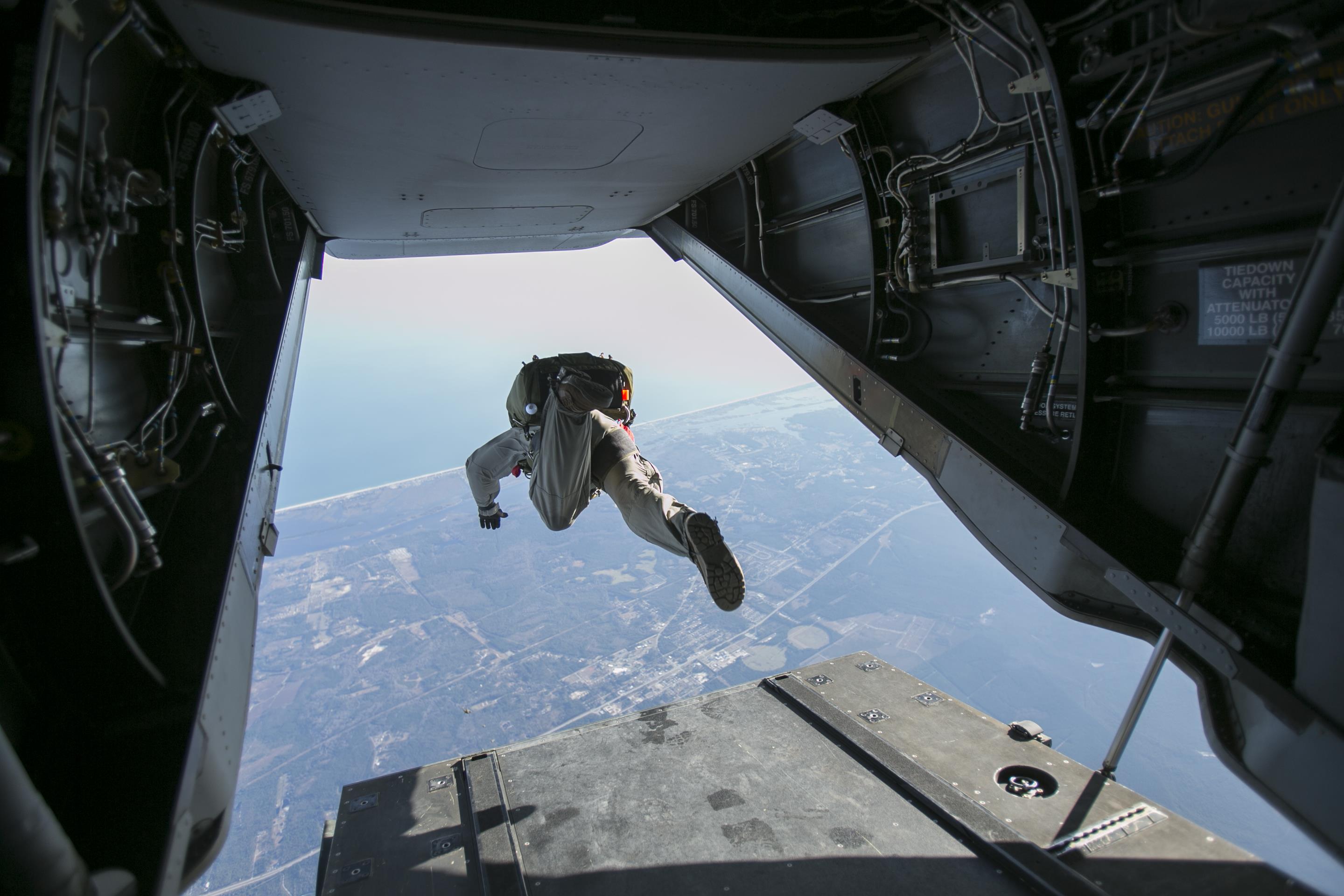 Descent from above: Marines conduct parachute operations