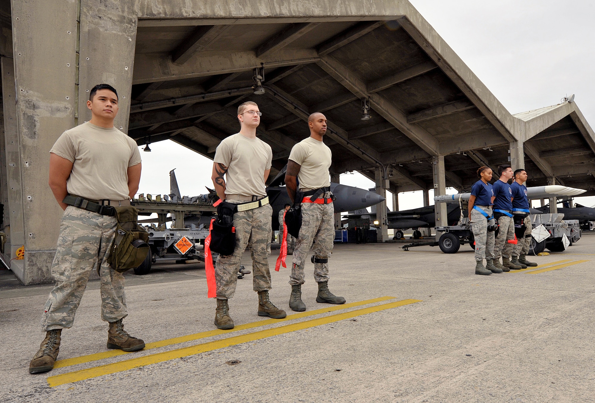 18th MXG holds annual weapons load crew competition > Kadena Air Base ...