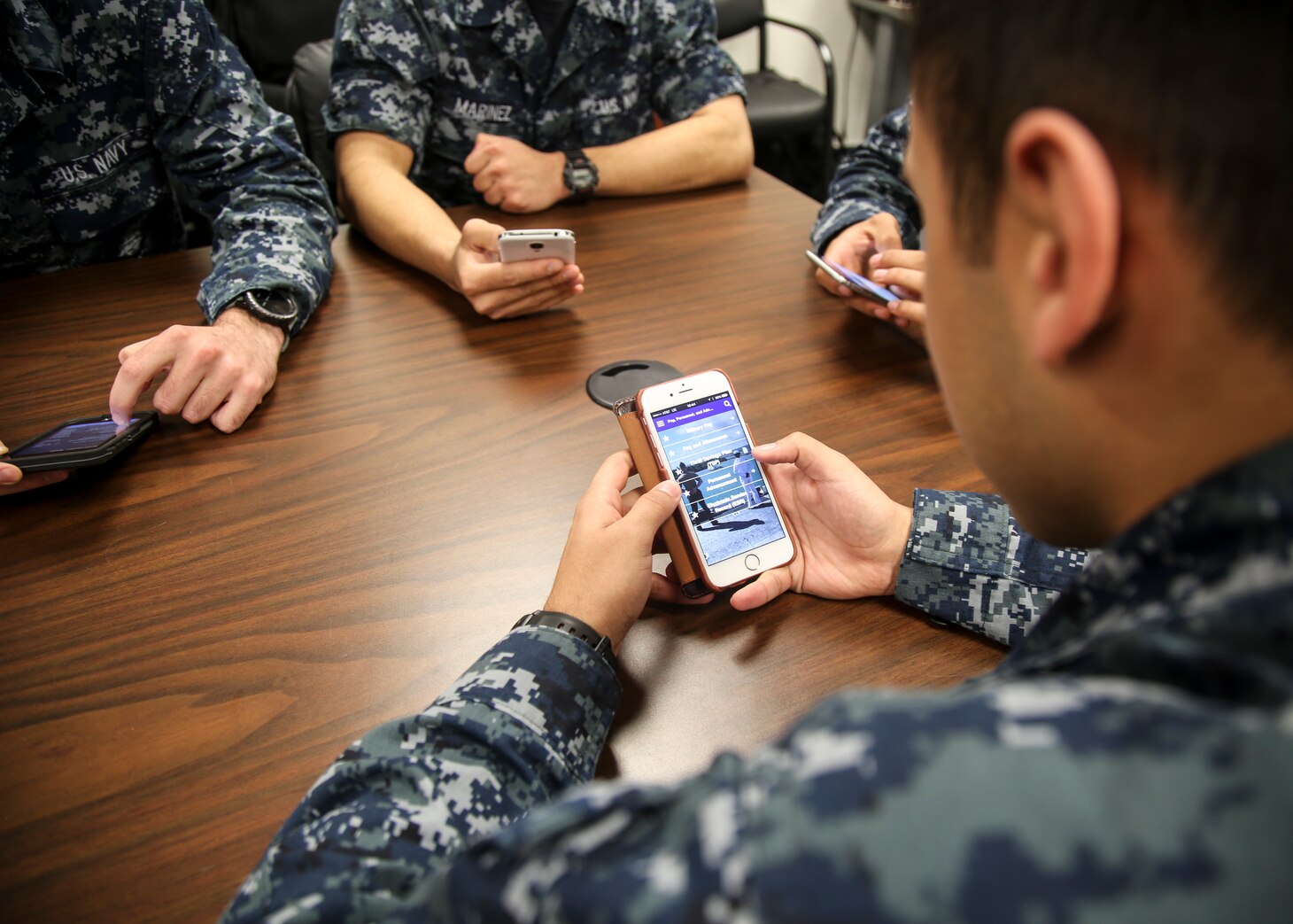 Navy Training Launches New Course, App for LifeSkills > United States ...