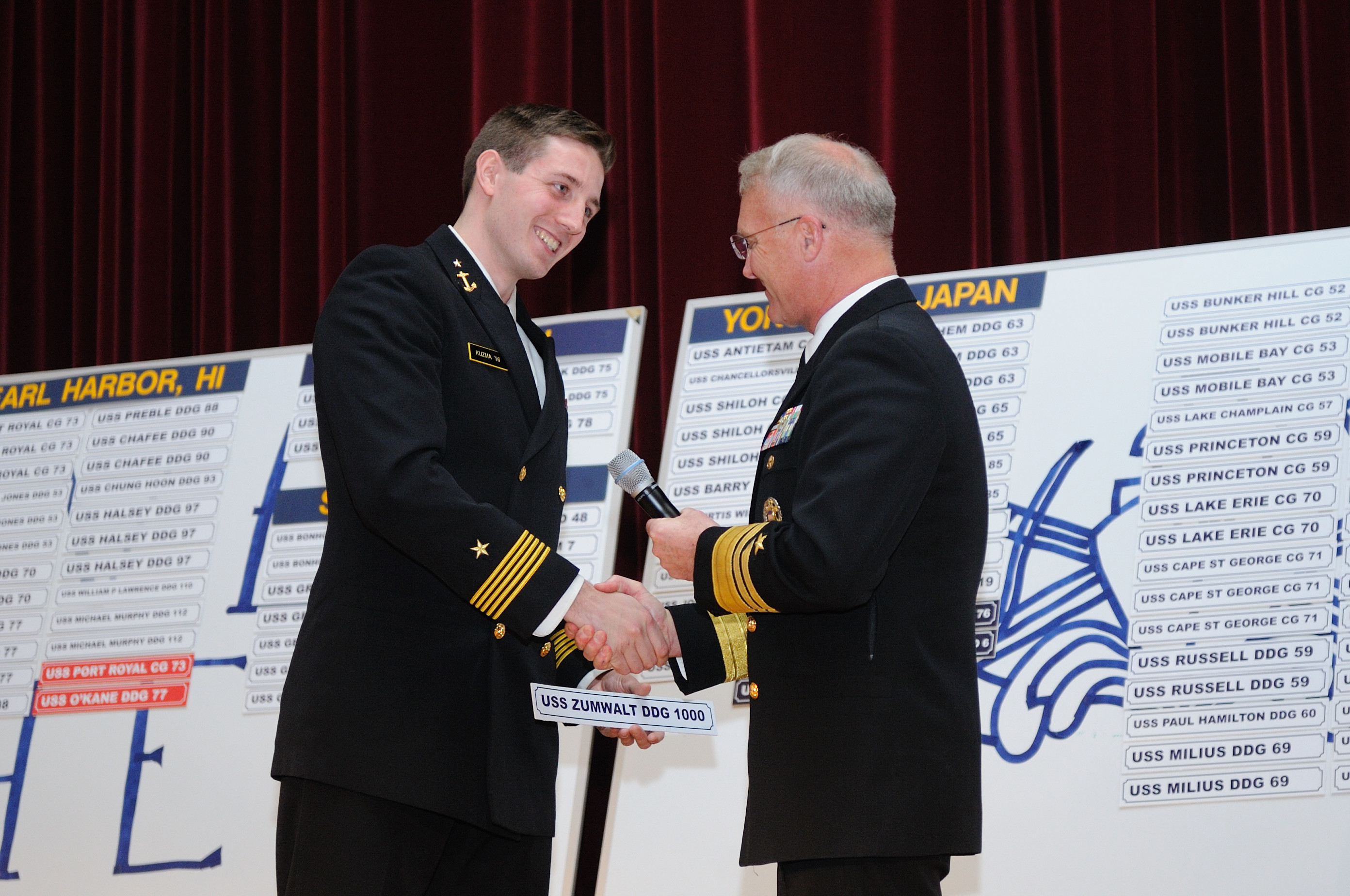 US Naval Academy's Future Surface Warfare Officers Choose First Ships ...