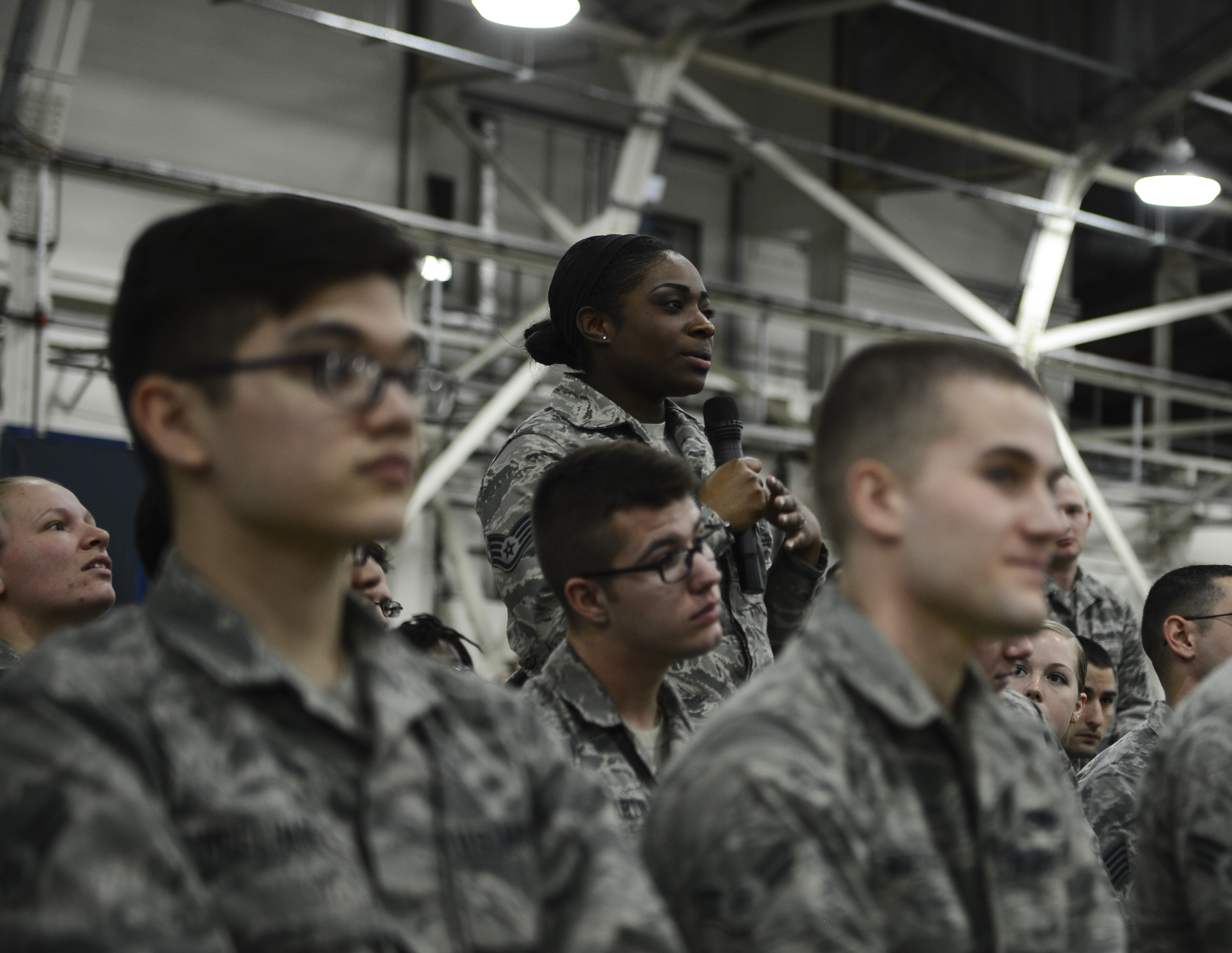 CMSAF meets 48th FW command, holds base All-Call > U.S. Air Forces in ...