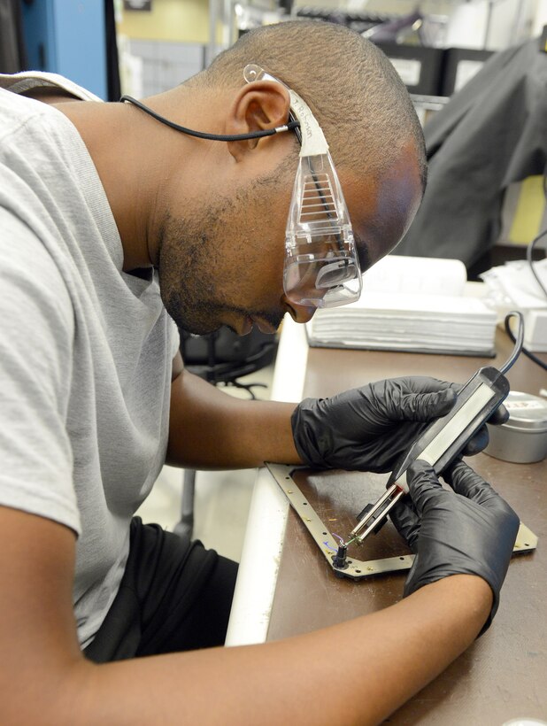 402nd Electronics Maintenance Group