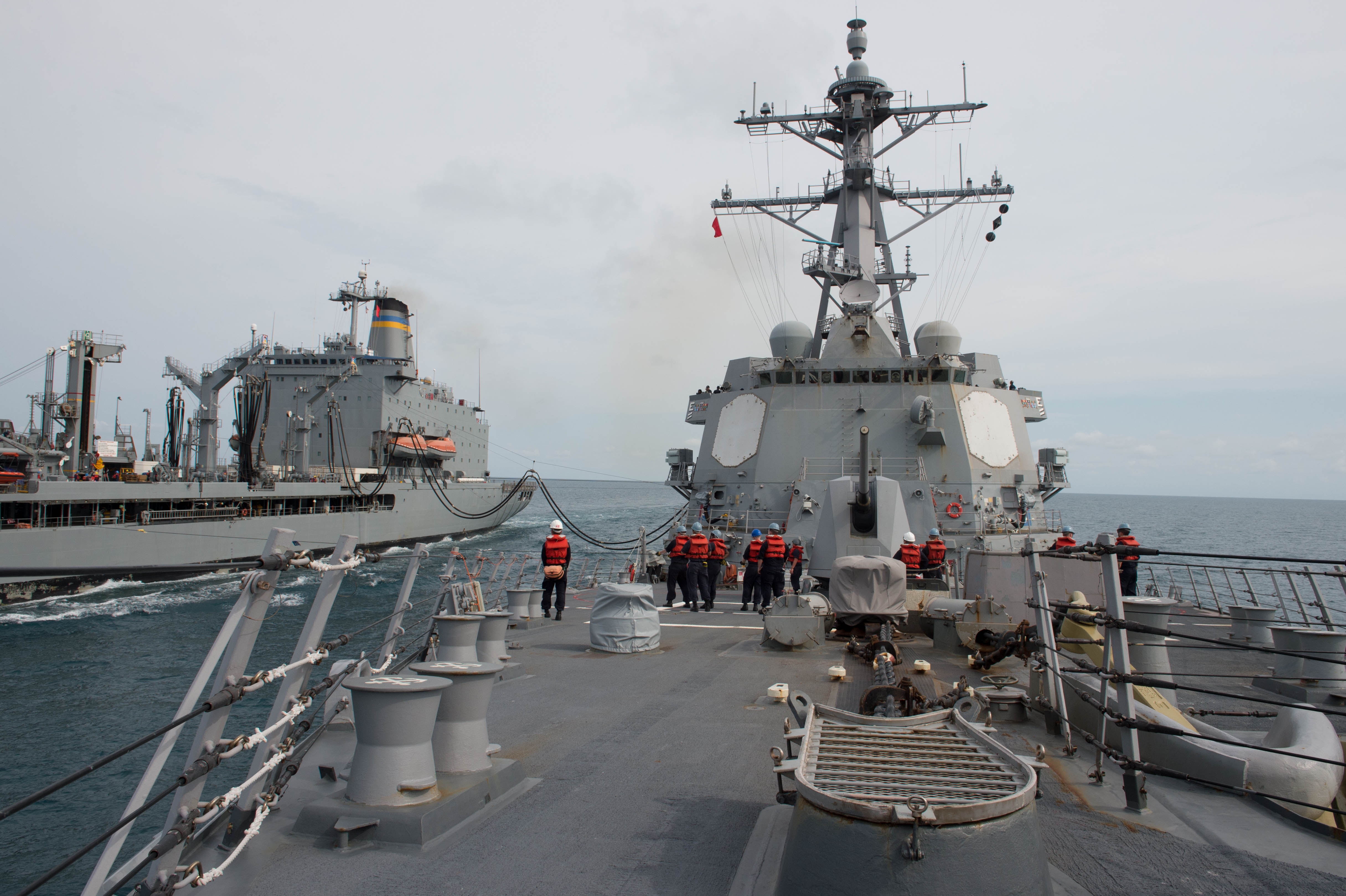 USS Mustin Visits Hong Kong > United States Navy > display-pressreleases
