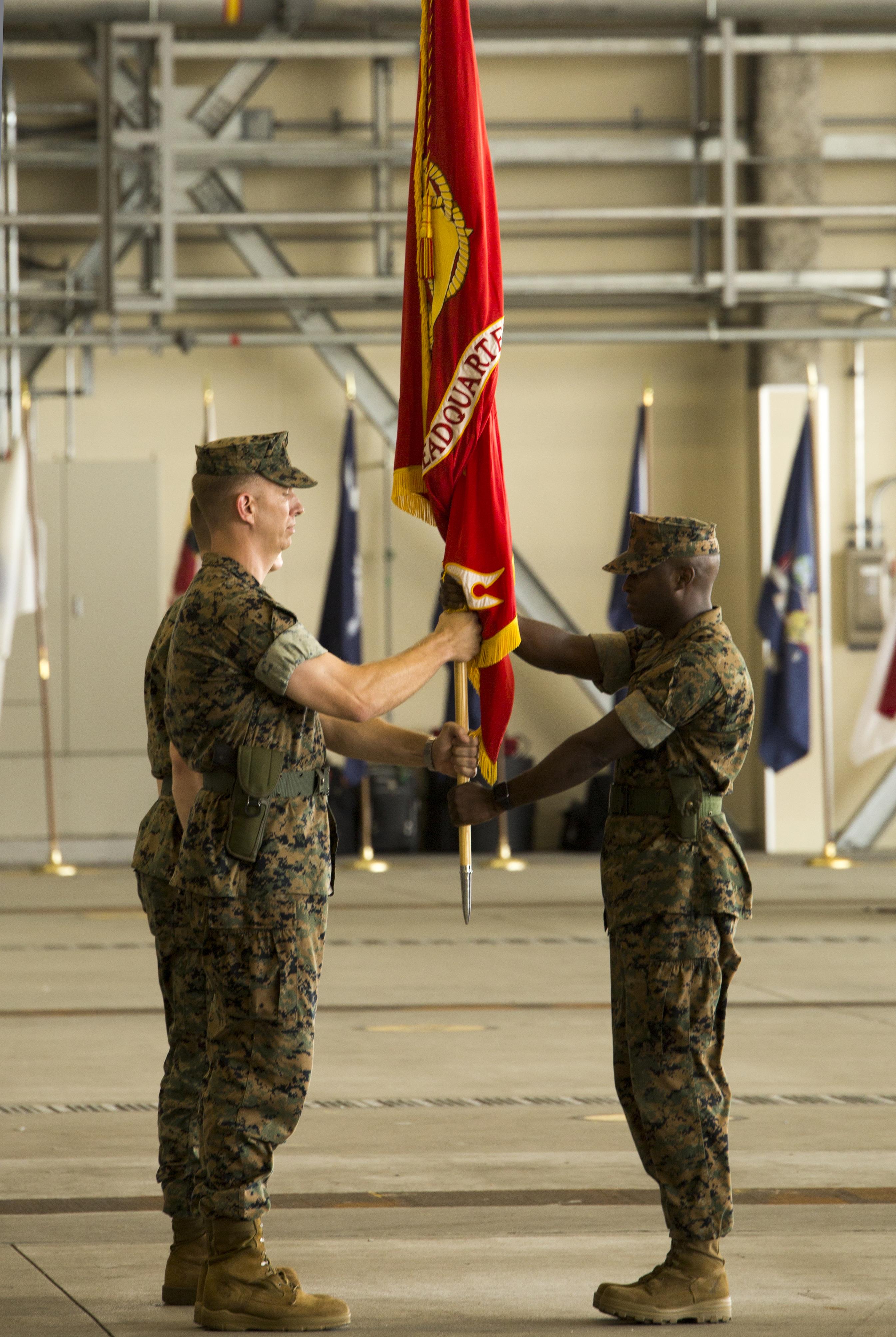 H&HS welcomes new commanding officer > Marine Corps Air Station Iwakuni ...