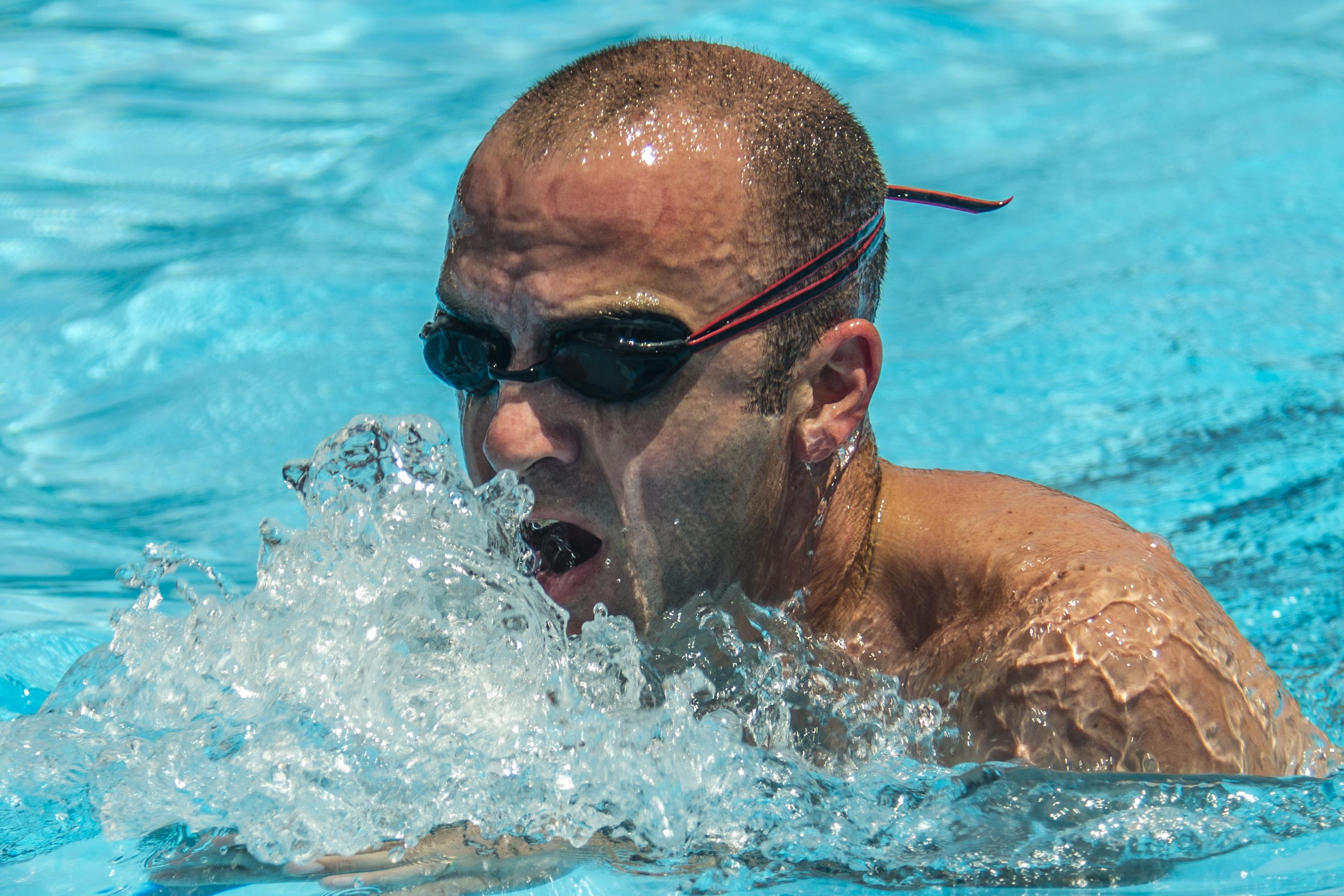 Team Shaw swim laps for free