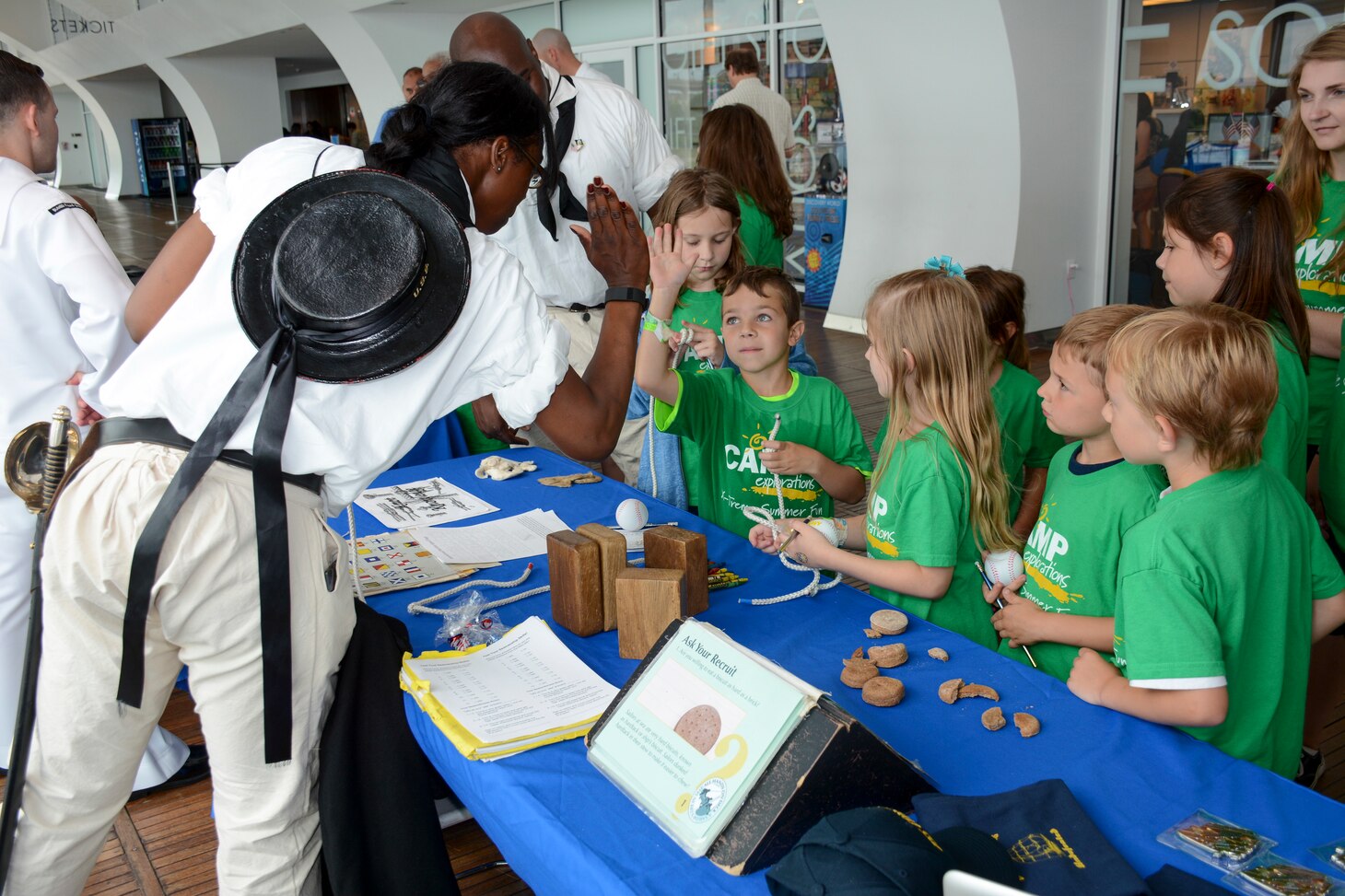 Navy Week Kicks Off in Milwaukee, Wisconsin > United States Navy > News ...