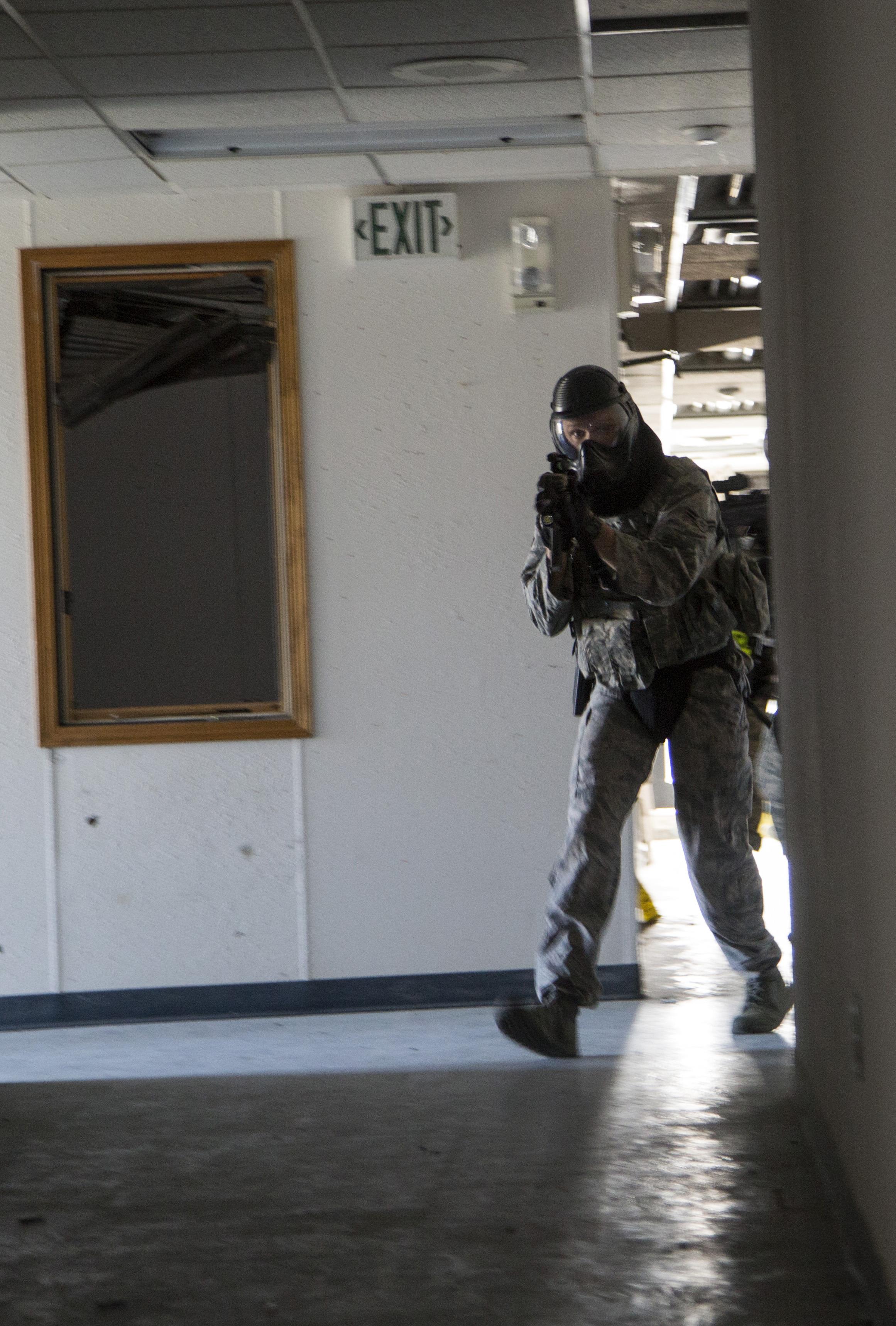 673d Security Forces Squadron conducts high risk response training