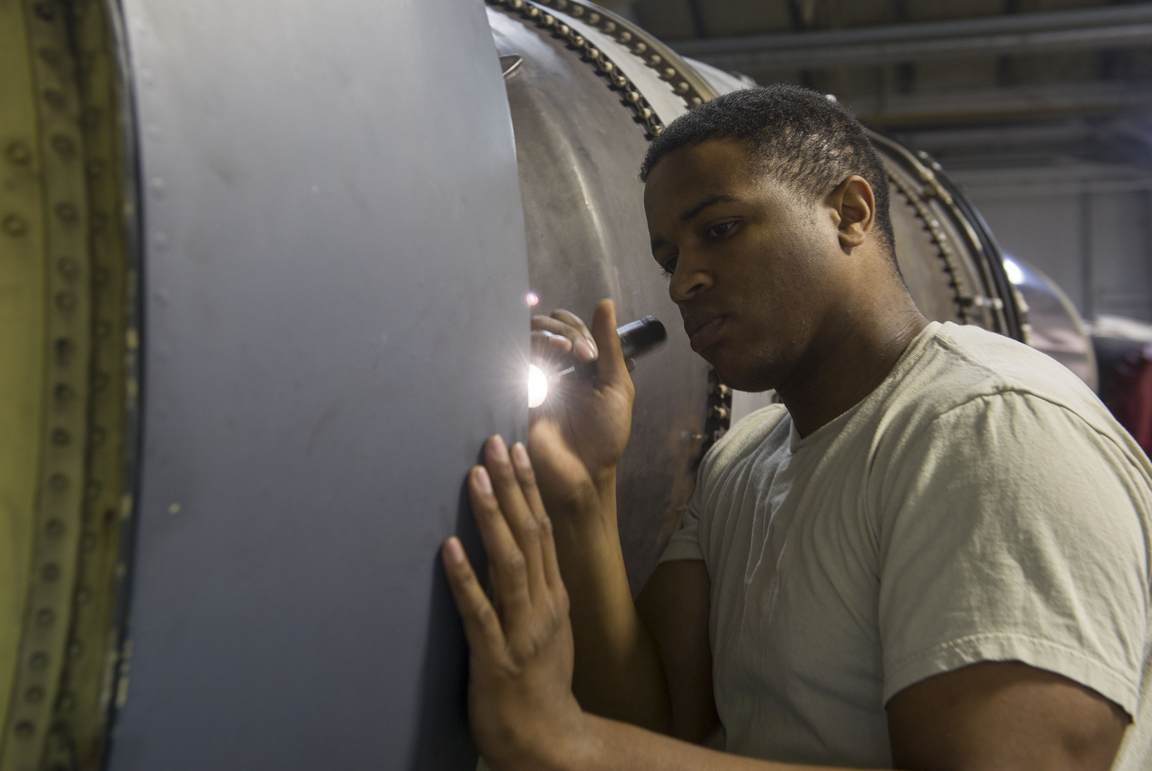 Engine management Airmen give BUFFs wings > Minot Air Force Base ...
