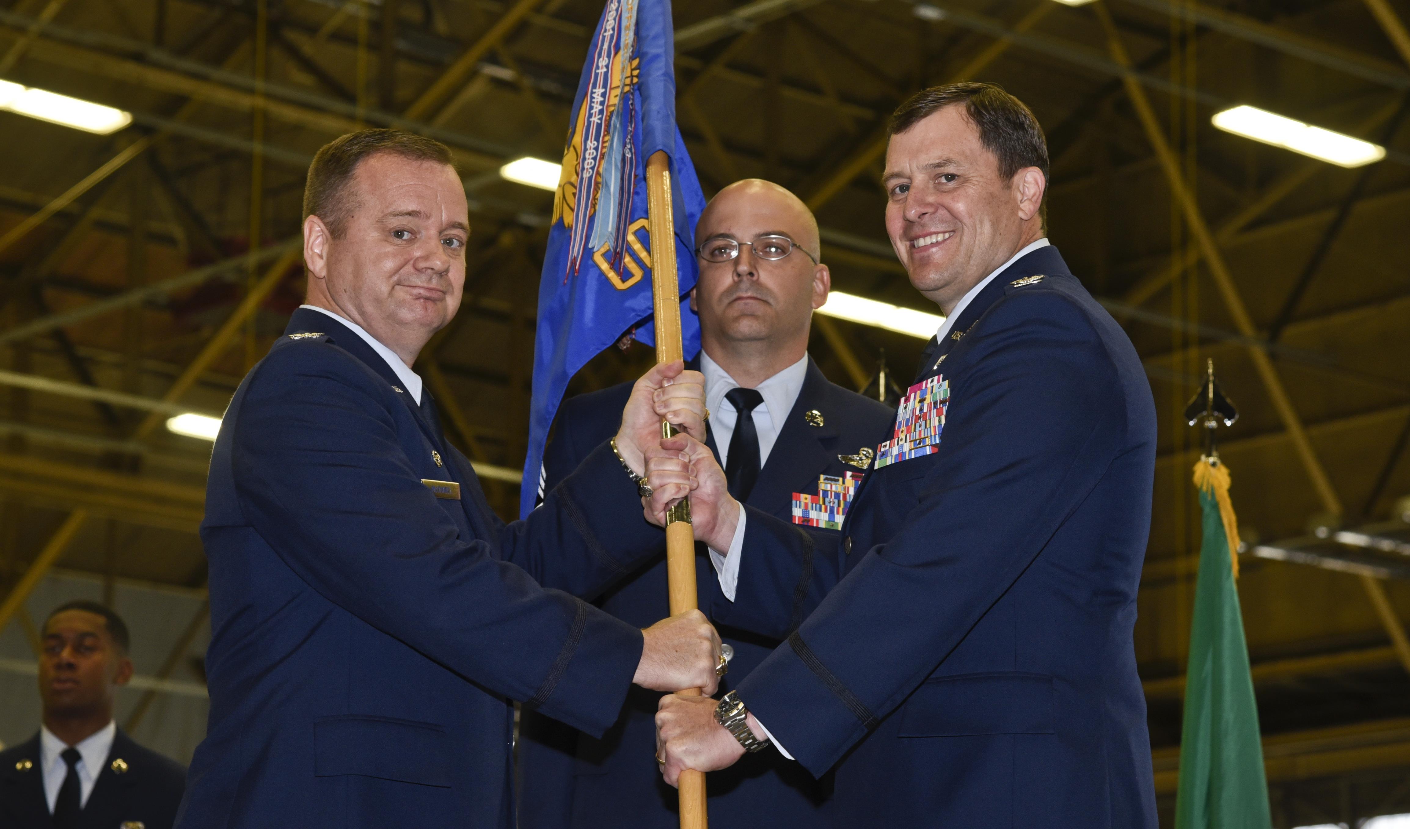 92nd OG receives new commander > Fairchild Air Force Base > Article Display
