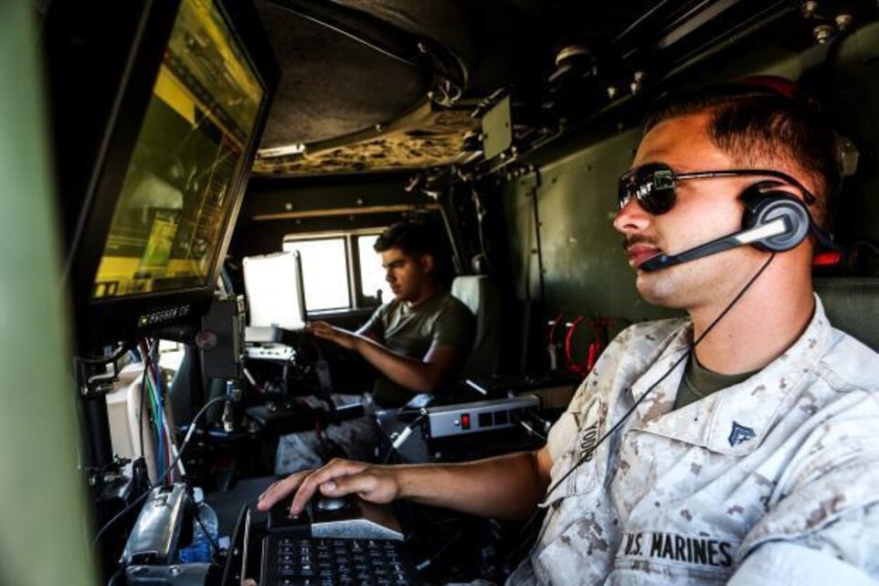 1st MLG communication Marines set the standard > 1st Marine Logistics ...