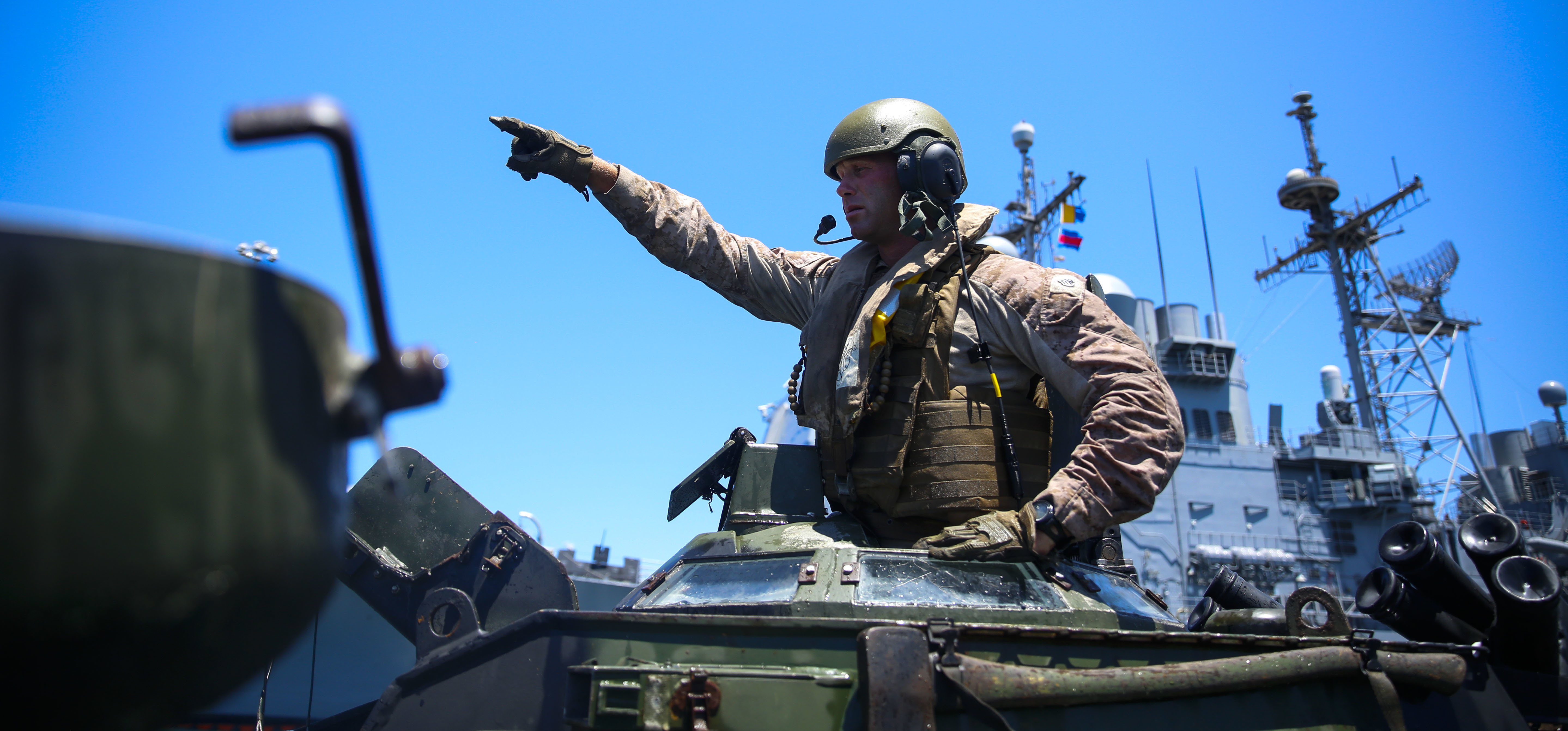 Floating tanks entering Mexican Ship