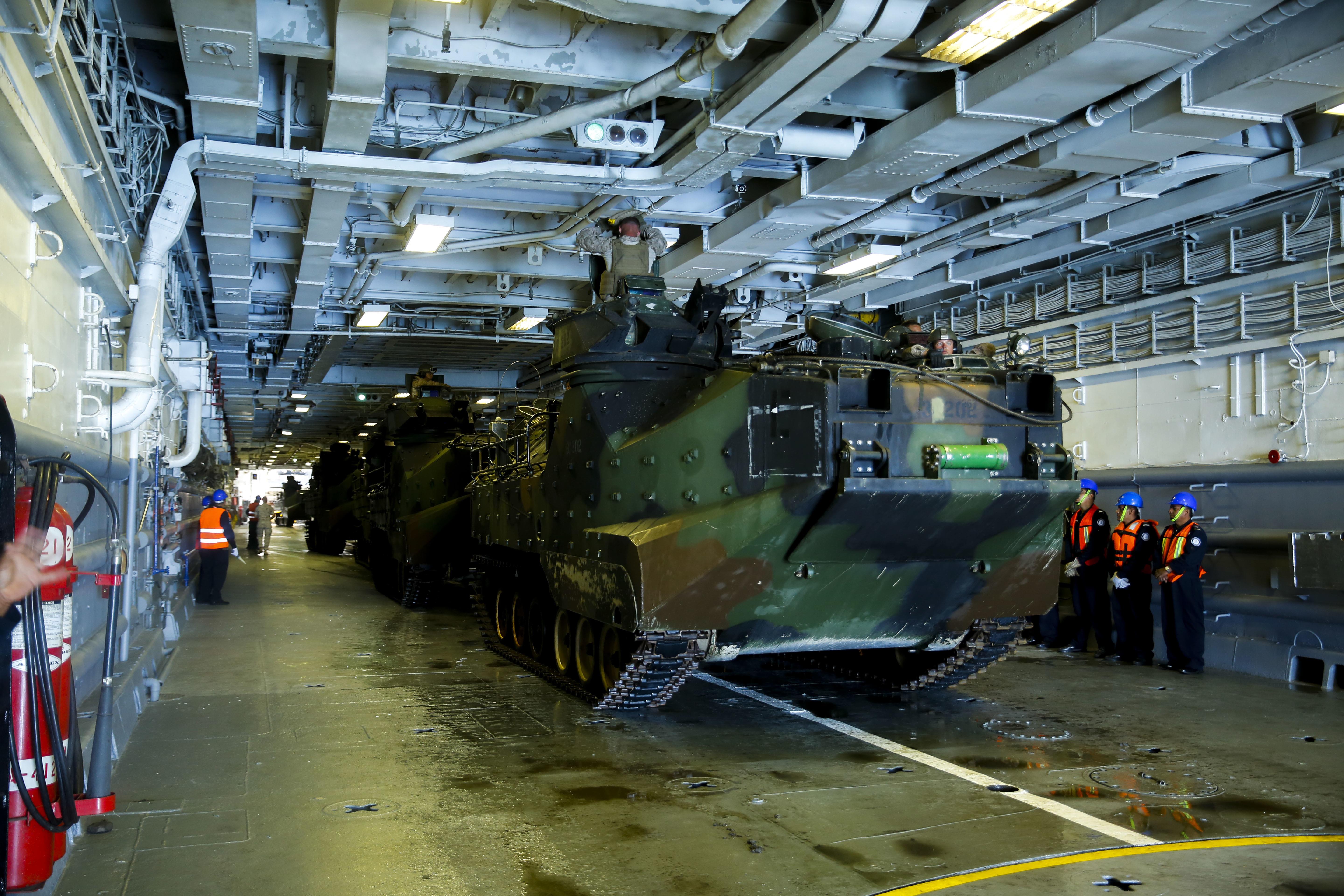 Floating tanks entering Mexican Ship