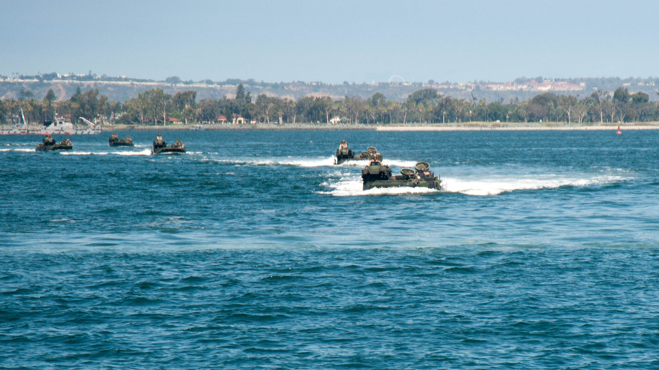 U.S. Marines and Mexican Navy conduct AAV Ops > United States Marine ...